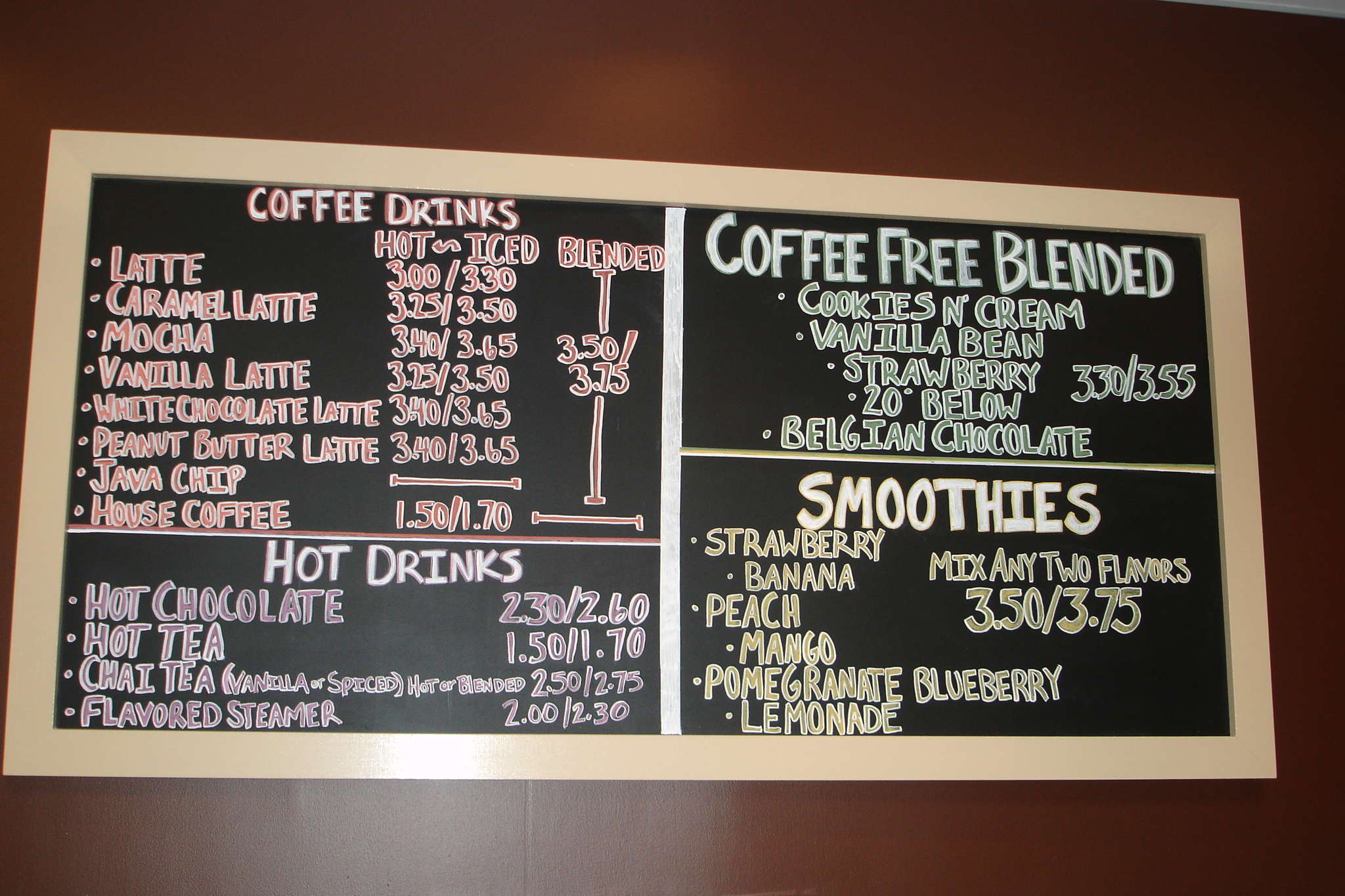 Carta de Desert Deli, Lancaster, 311 E Avenue K8