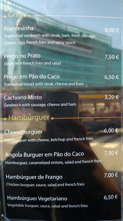 Menu em Angola Café, Vila Nova de Gaia