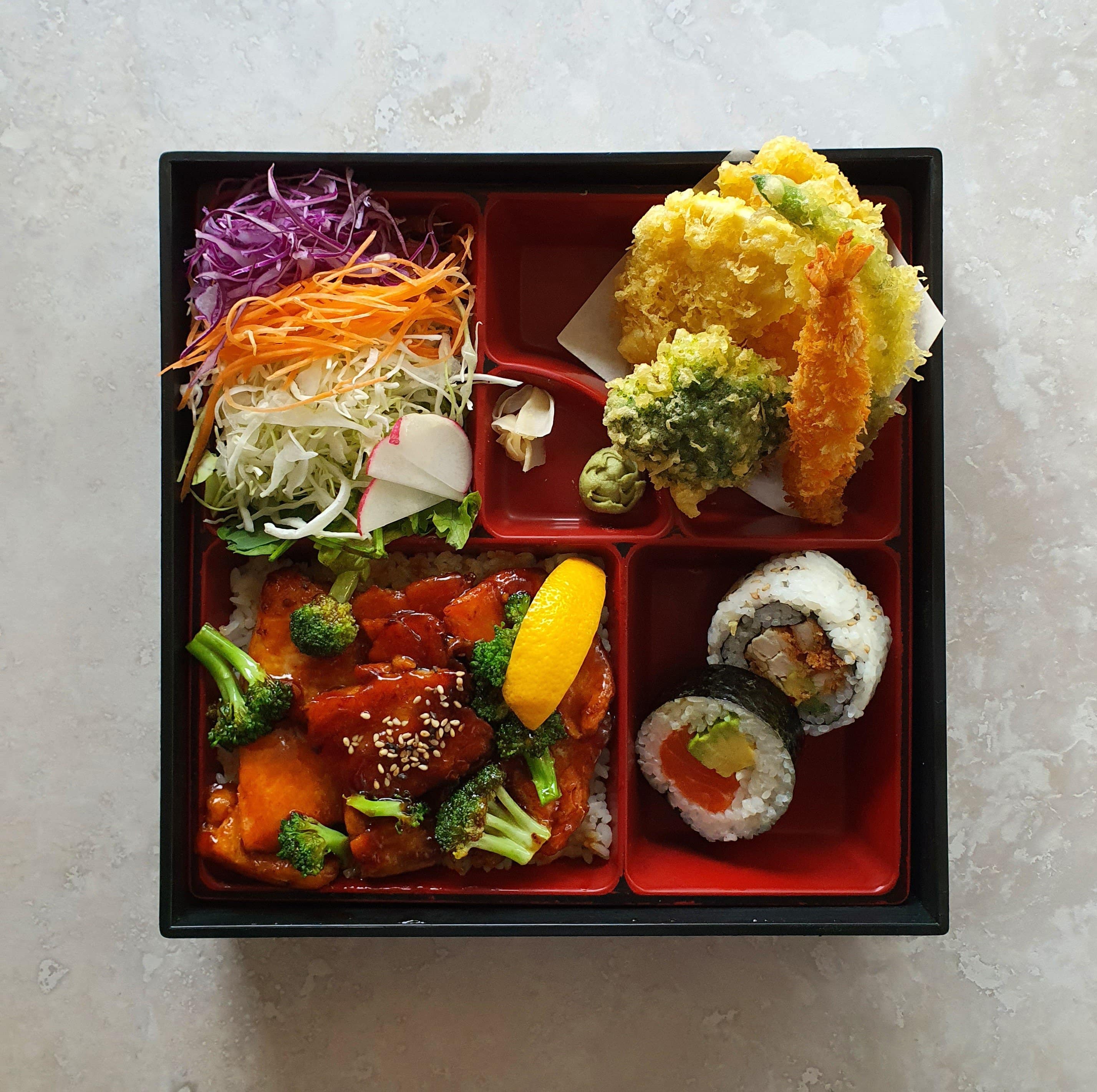 Menu at DoDo Sushi & Donburi restaurant, Auckland