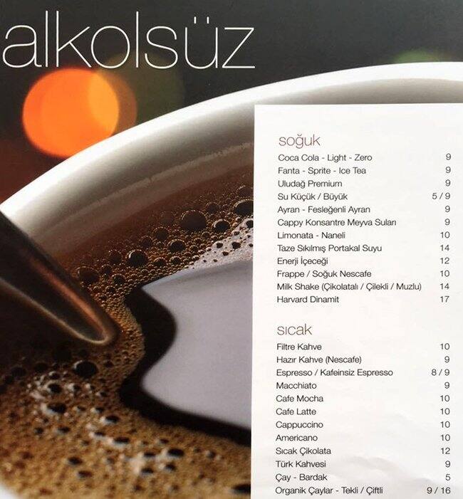 Carta de Harvard Cafe Watergarden, Estambul, Barbaros Mahallesi