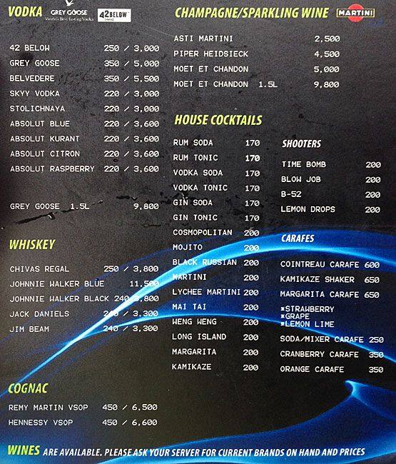 Carta del pub y bar The Roof, Makati, Opposite A.Venue Mall