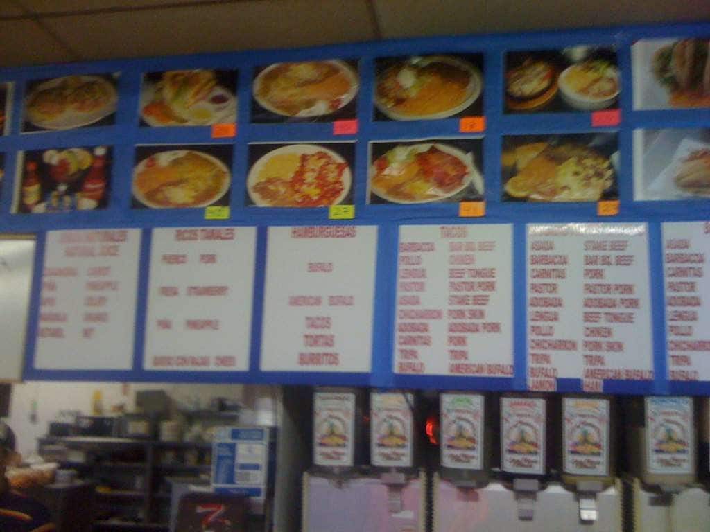 Carta del restaurante Tacos El Milagro, Oklahoma City