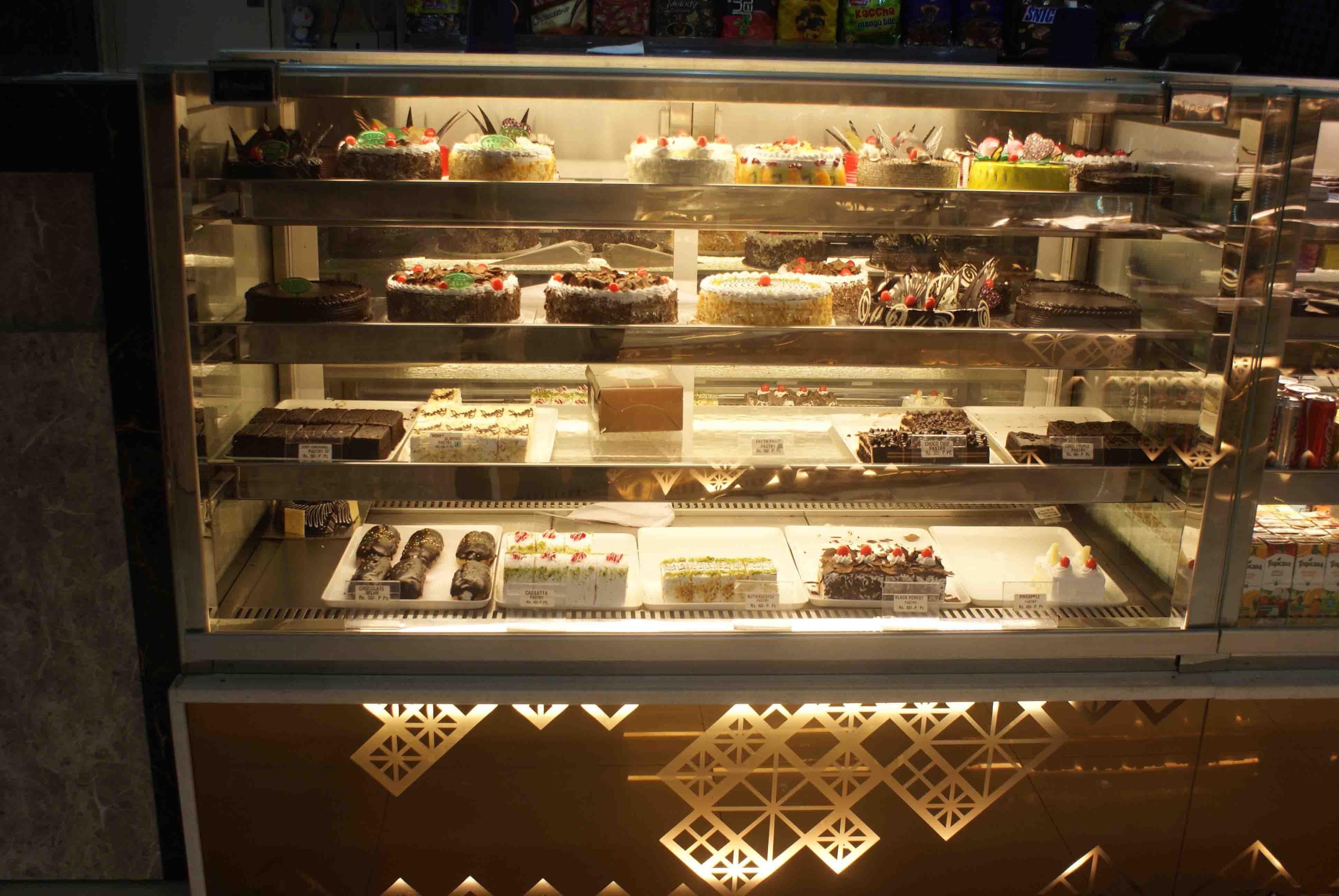 Cakes N Loafs, Sector 12, Dwarka, New Delhi | Zomato
