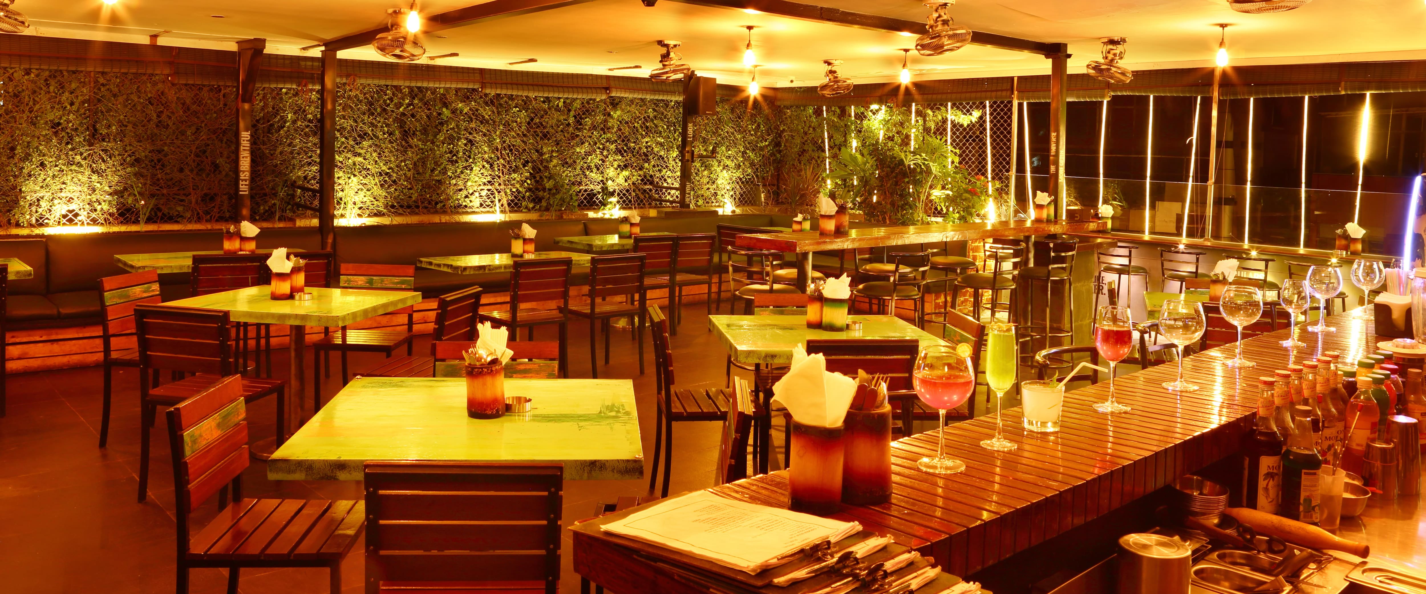 Regulars Pub & Grub, Indiranagar, Bangalore | Zomato