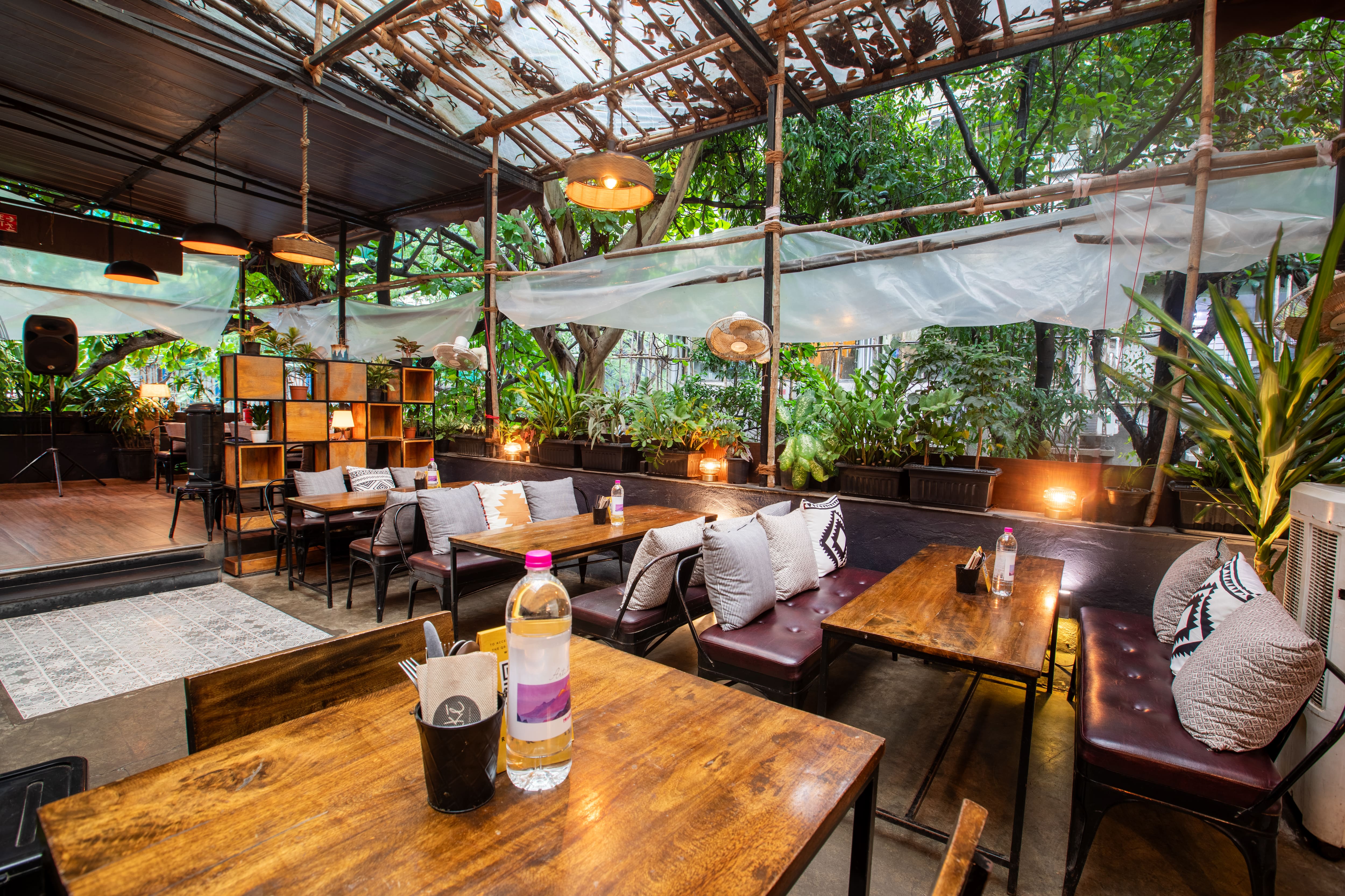 Rikē - Terrace Bar & Grill, Veera Desai Area, Mumbai | Zomato