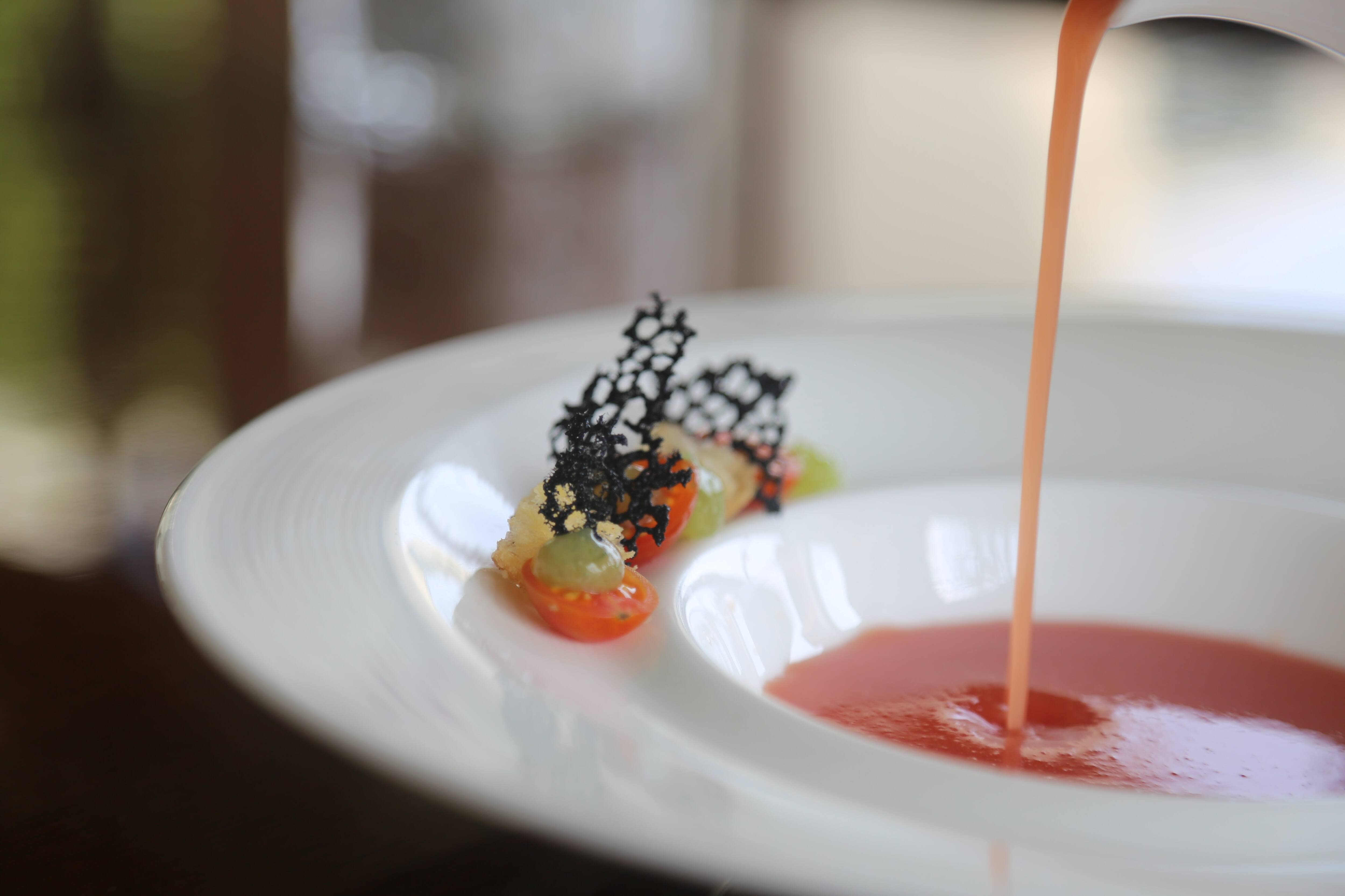 360° - The Oberoi, Dr. Zakir Hussain Marg, New Delhi | Zomato