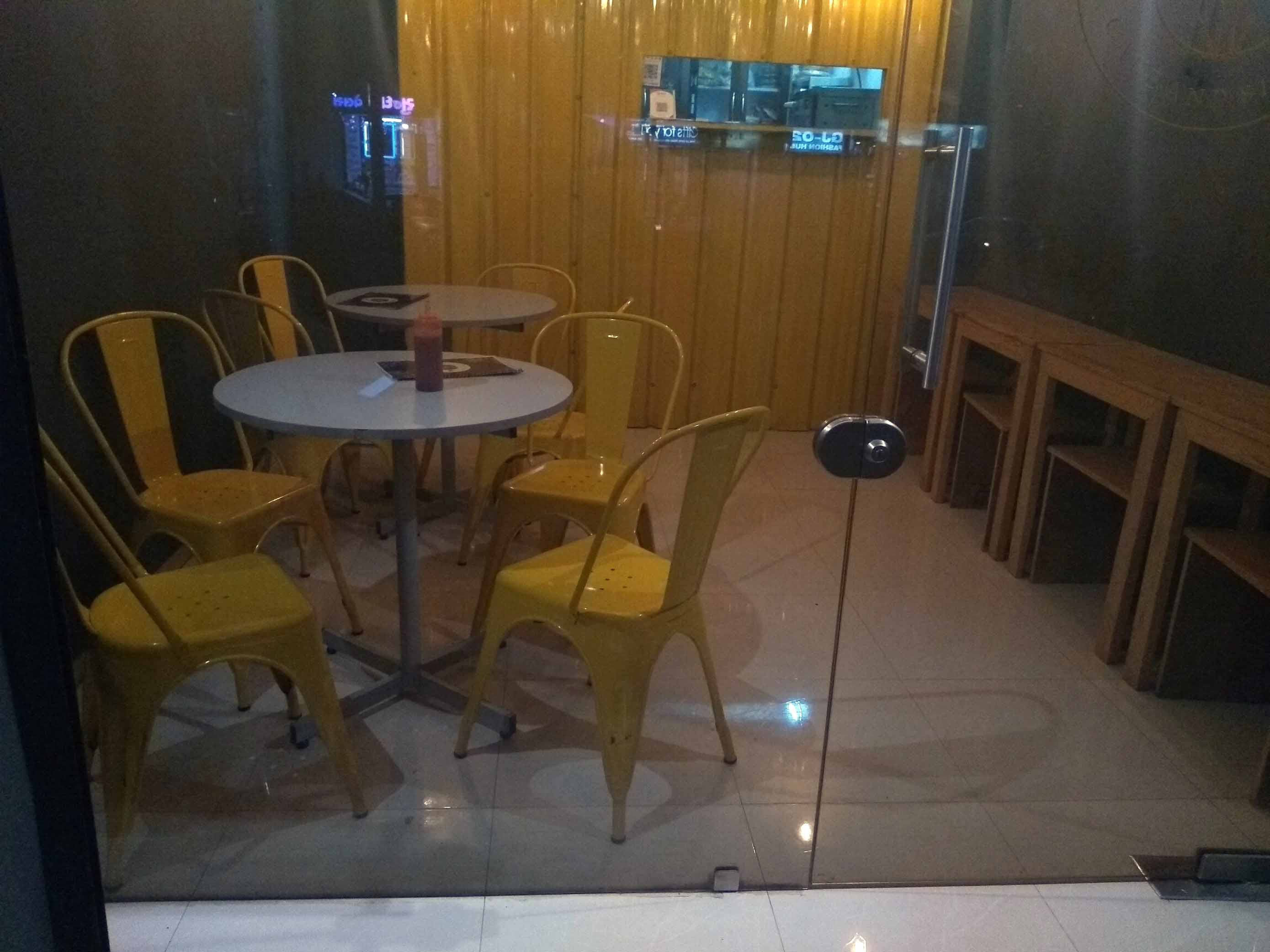 Tasalli Cafe And Bistro, Nikol order online - Zomato