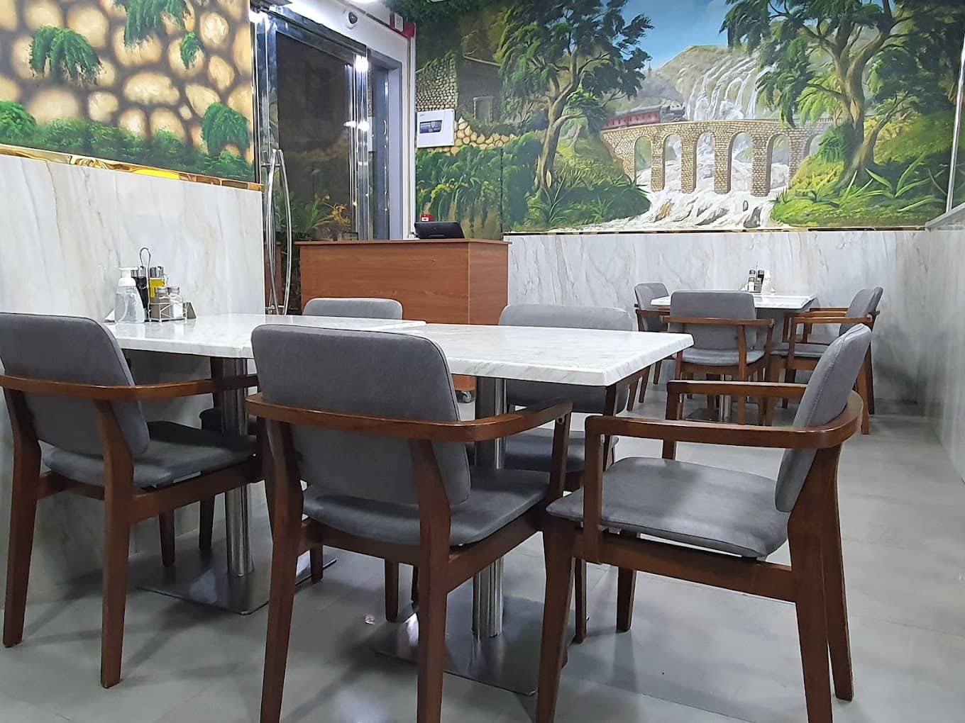 Hashmi Bhatti Barbeque Restaurant, Al Barsha, Dubai | Zomato