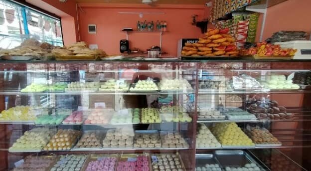 Om Sweets, Chandannagar, Kolkata | Zomato