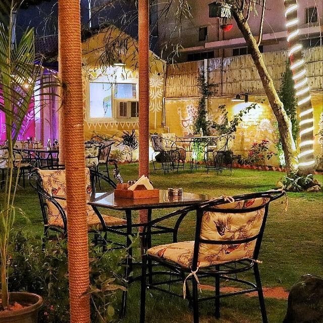 The 202 Cafe & Kitchen, Khatipura Road order online - Zomato