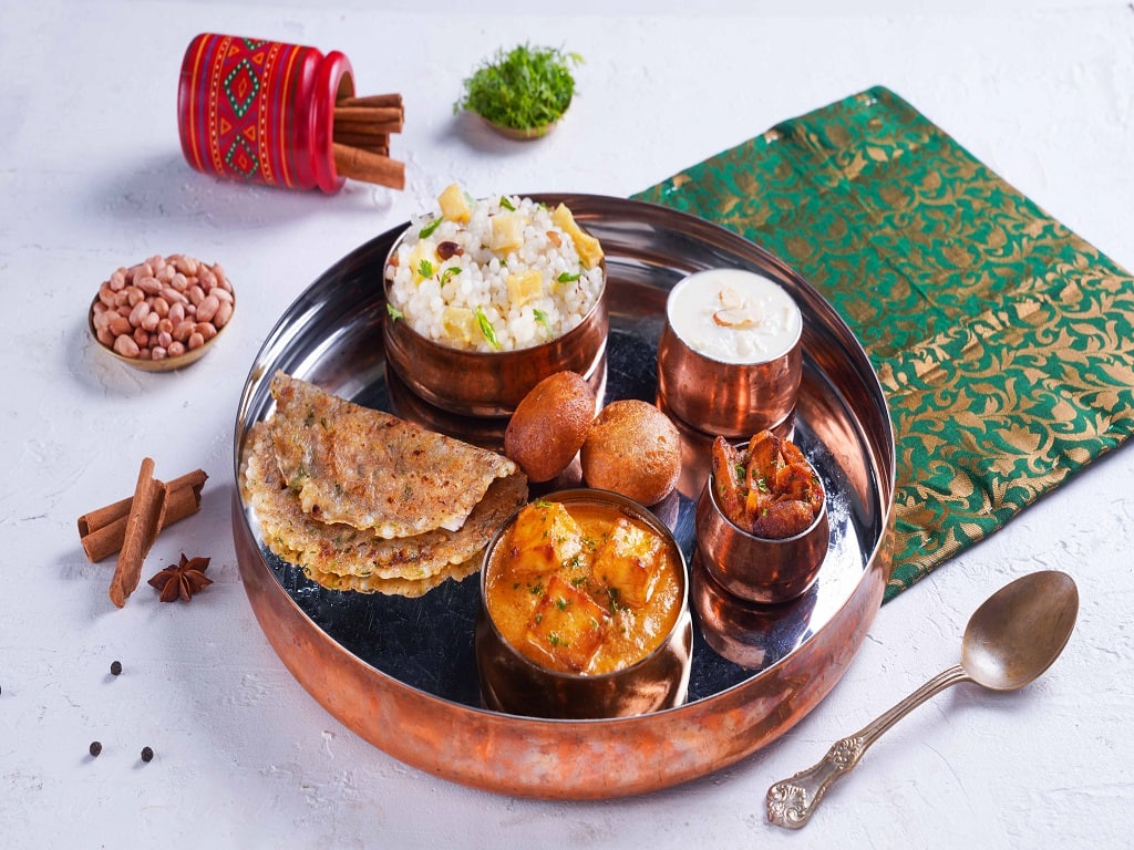 Pure Veg Meals By LunchBox, Pushpanjali, New Delhi | Zomato