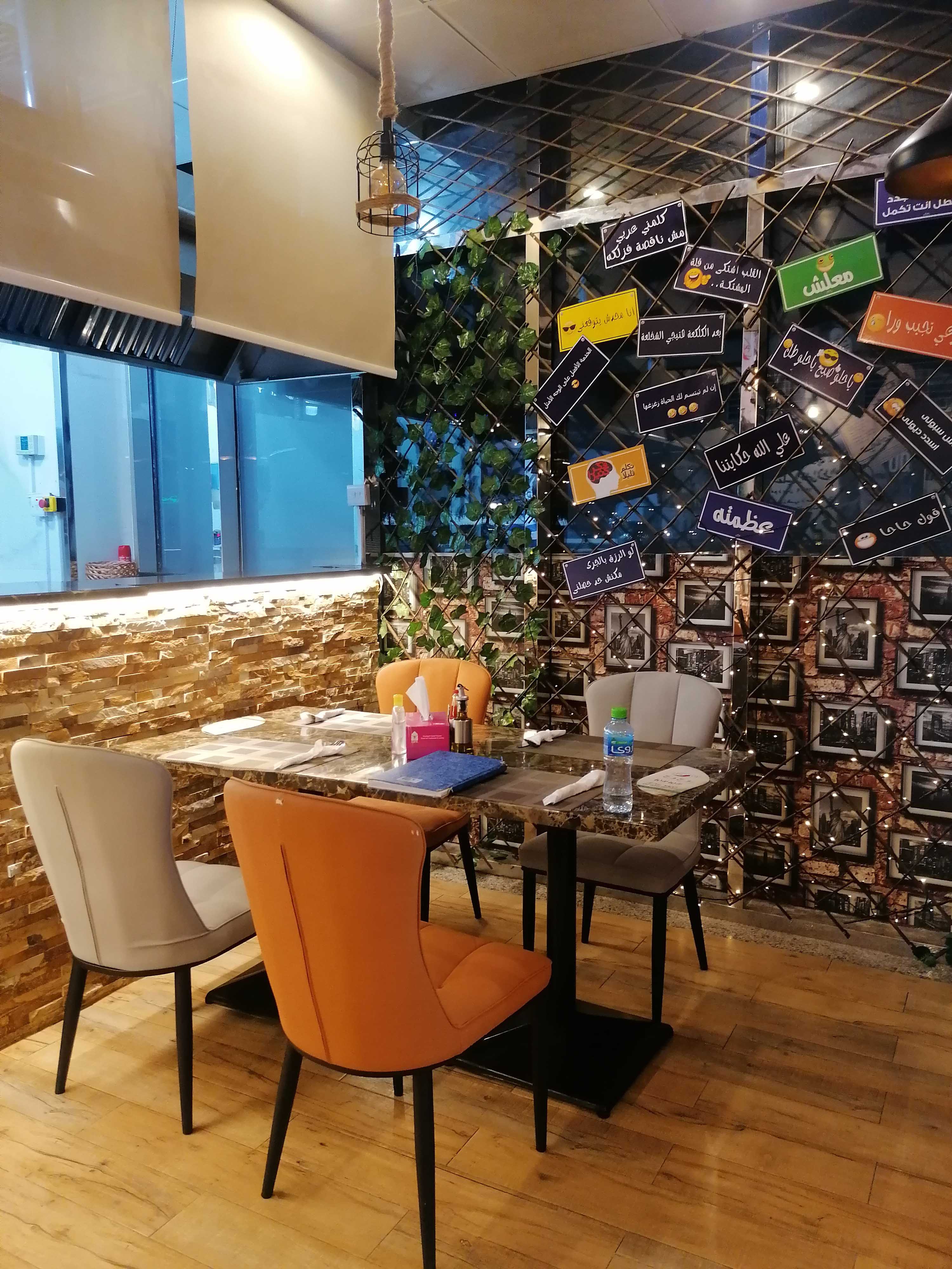 Wh Wh Restaurant & Cafe, Tourist Club Area (Al Zahiyah), Abu Dhabi | Zomato