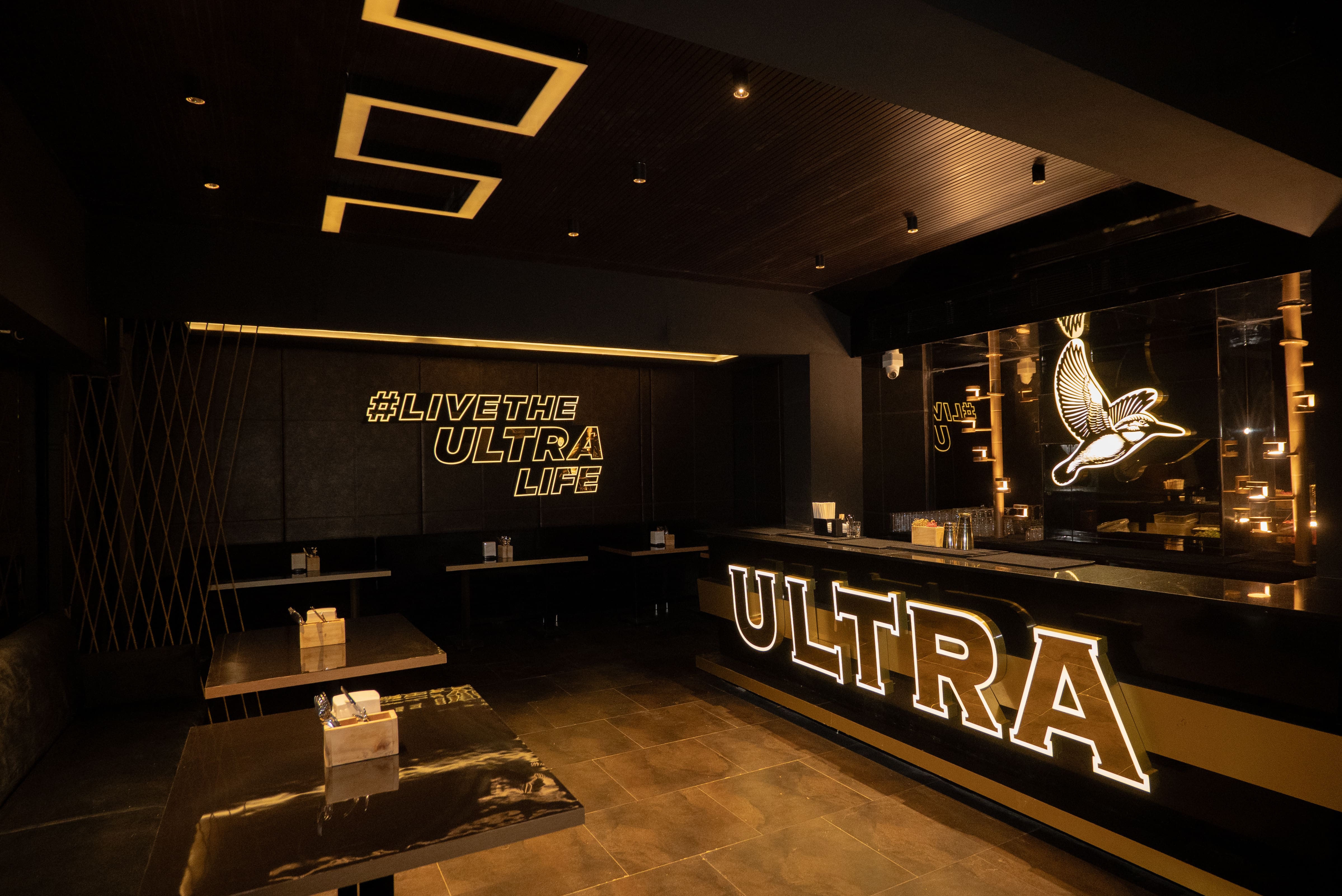 Gilly's Super Bar, St. Marks Road, Bangalore | Zomato