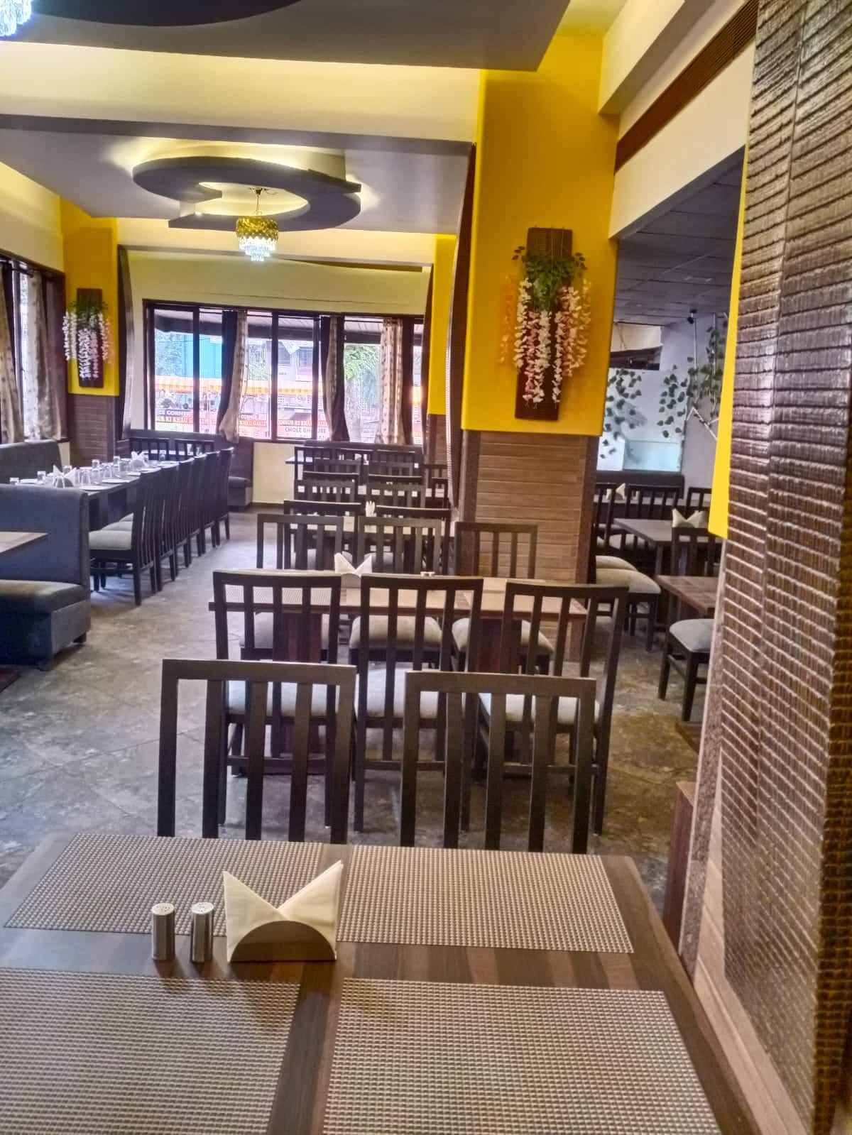 Foodies Restaurant Veg & Non-Veg, Chembur order online - Zomato