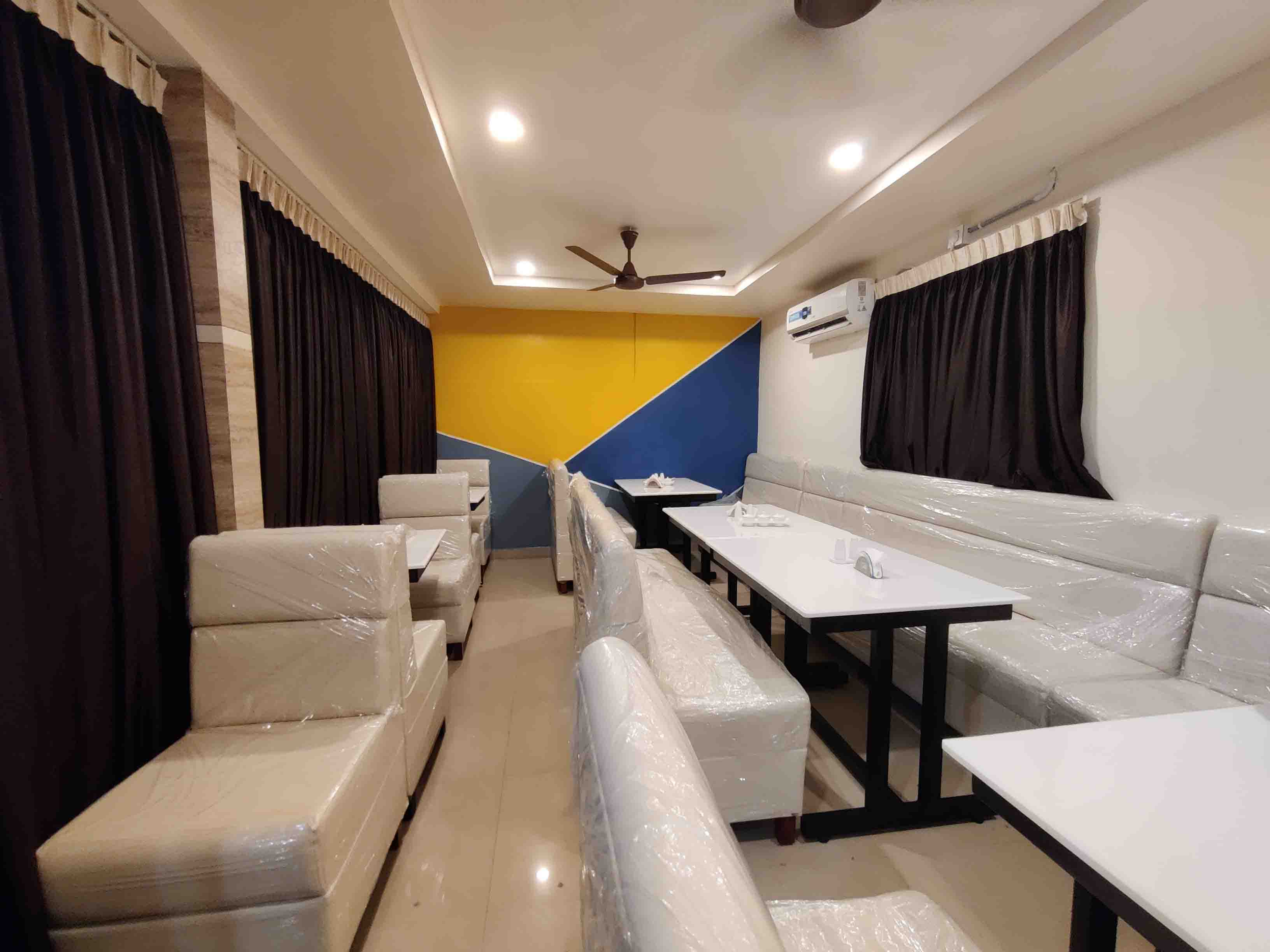 Ganapathi Restaurant, Kakinada Locality order online - Zomato