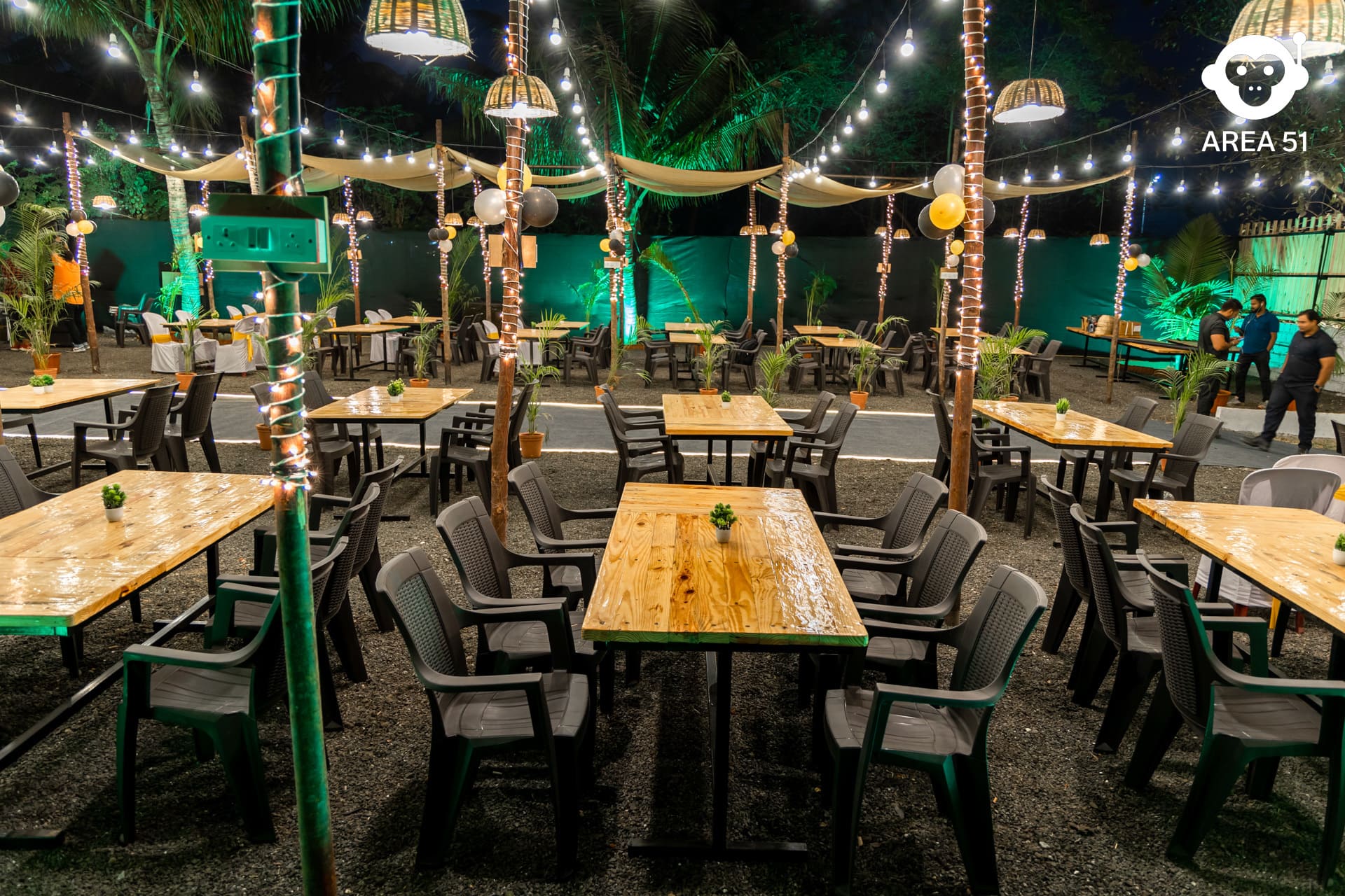 Photos of Area 51 - The Creek Restaurant, Pictures of Area 51 - The ...