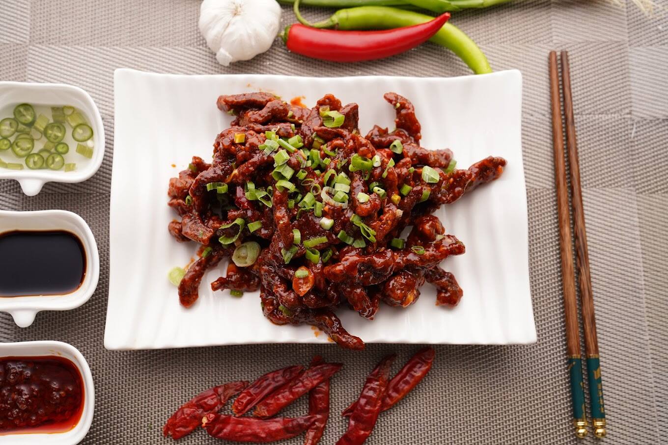 Papa Chits Restaurant, Jumeirah Lake Towers (JLT), Dubai | Zomato