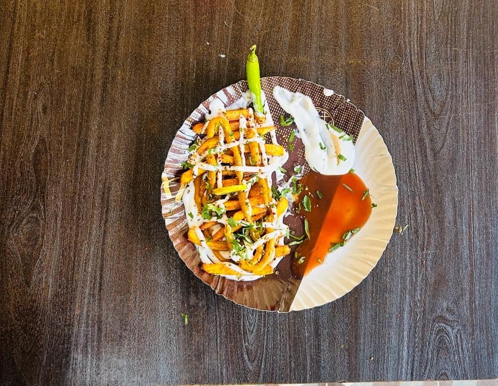 Roll Cafe, Moga Locality order online - Zomato