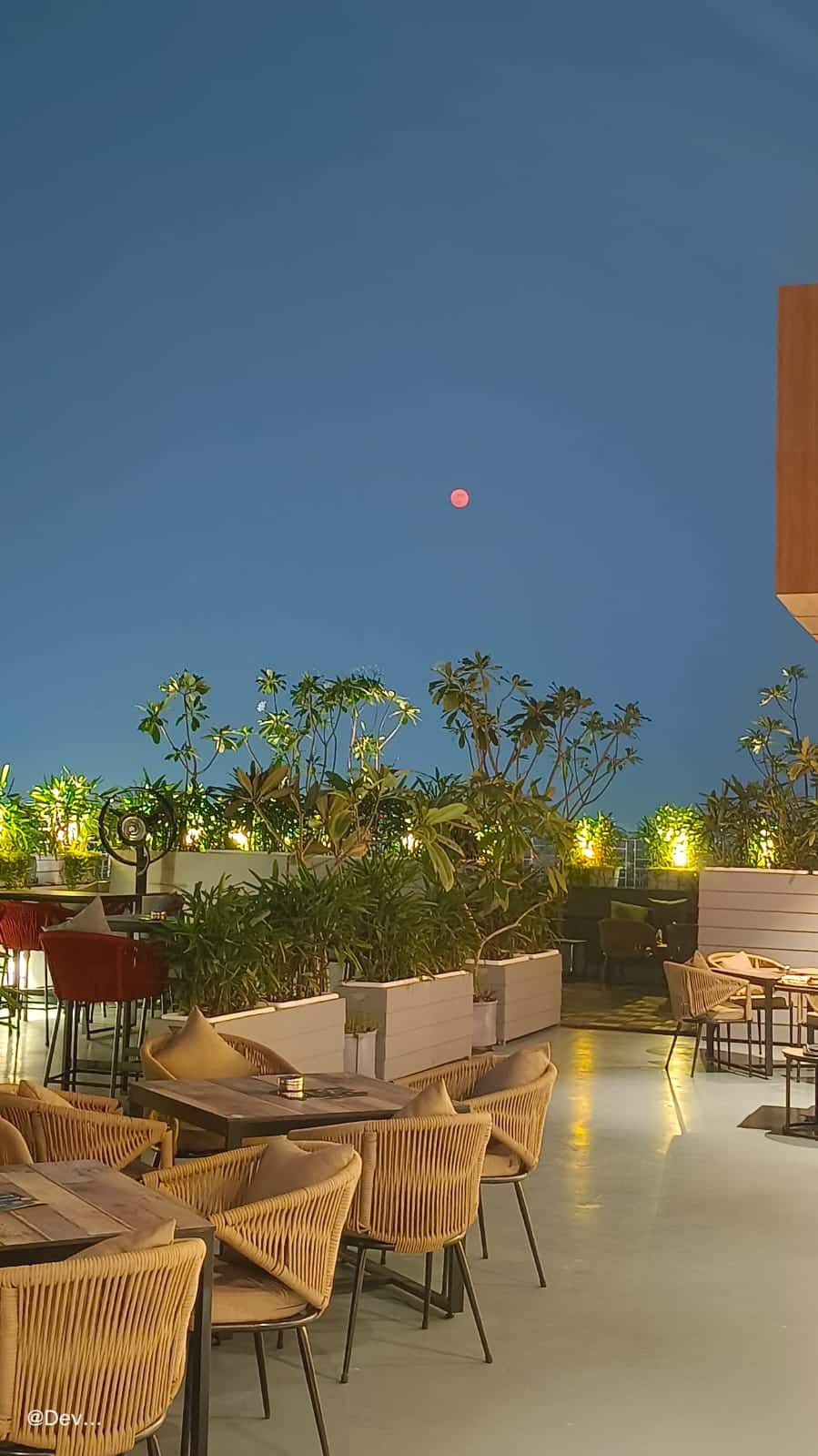 Kitchen Q Rooftop, Entally, Kolkata | Zomato