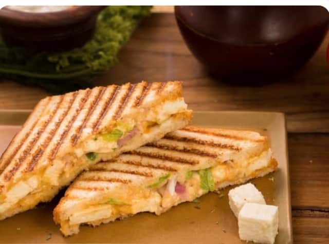 Kahna's Kitchen, Basant Nagar, Amritsar | Zomato