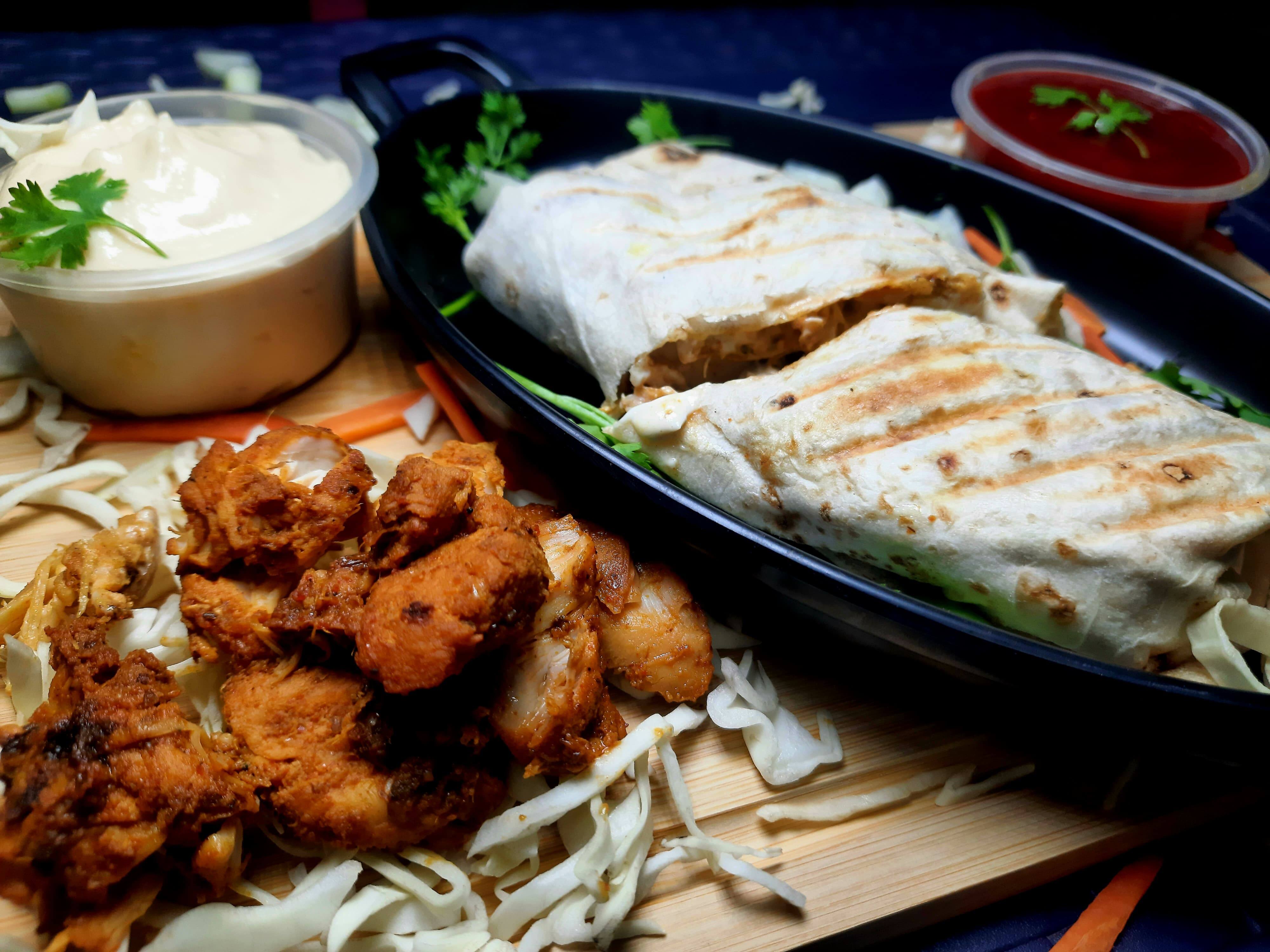 Photos of The Lazeez Shawarma Hub, Pictures of The Lazeez Shawarma Hub ...