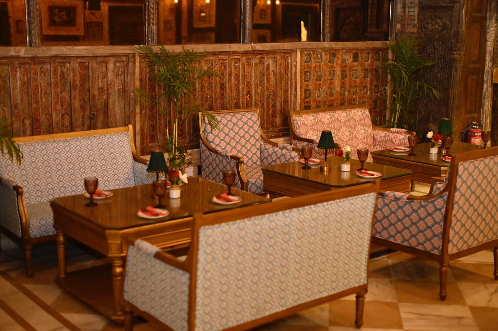 Imperfecto Mehfil, Chandni Chowk, New Delhi | Zomato