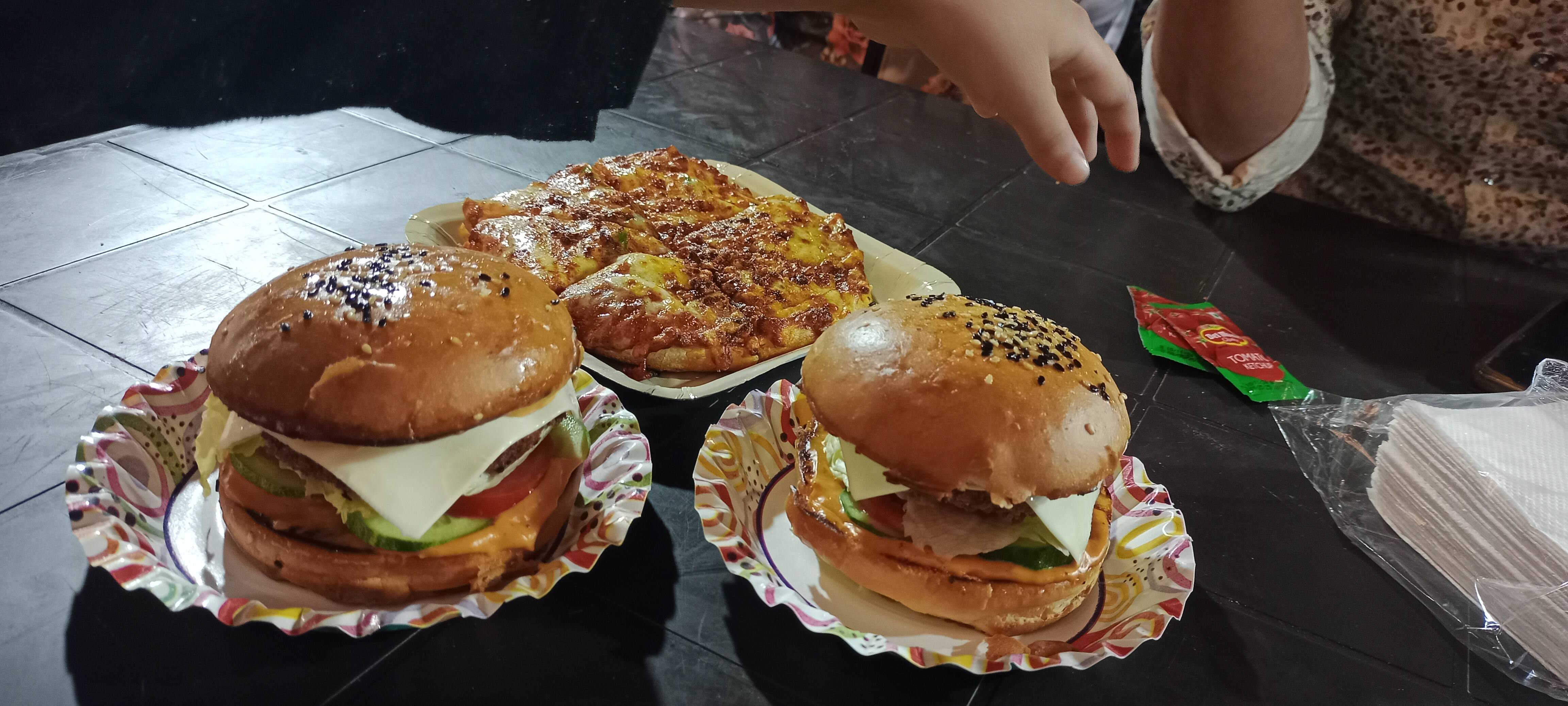 Devisri Foodie , Ghansi Bazaar, Hyderabad | Zomato