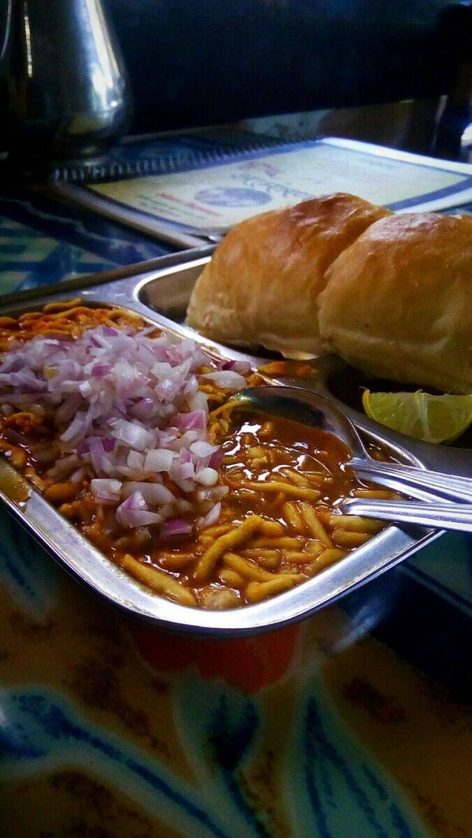 Hotel Amantran Photos, Pictures of Hotel Amantran, Naupada, Thane West ...