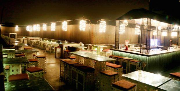 Best Bars and Pubs in Delhi NCR | Zomato