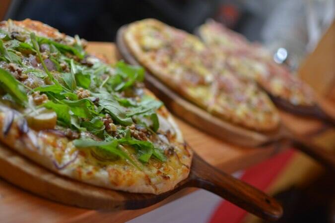 La Rosa Menu, Menu podniku La Rosa, Glen Eden, Auckland - Menumania/Zomato