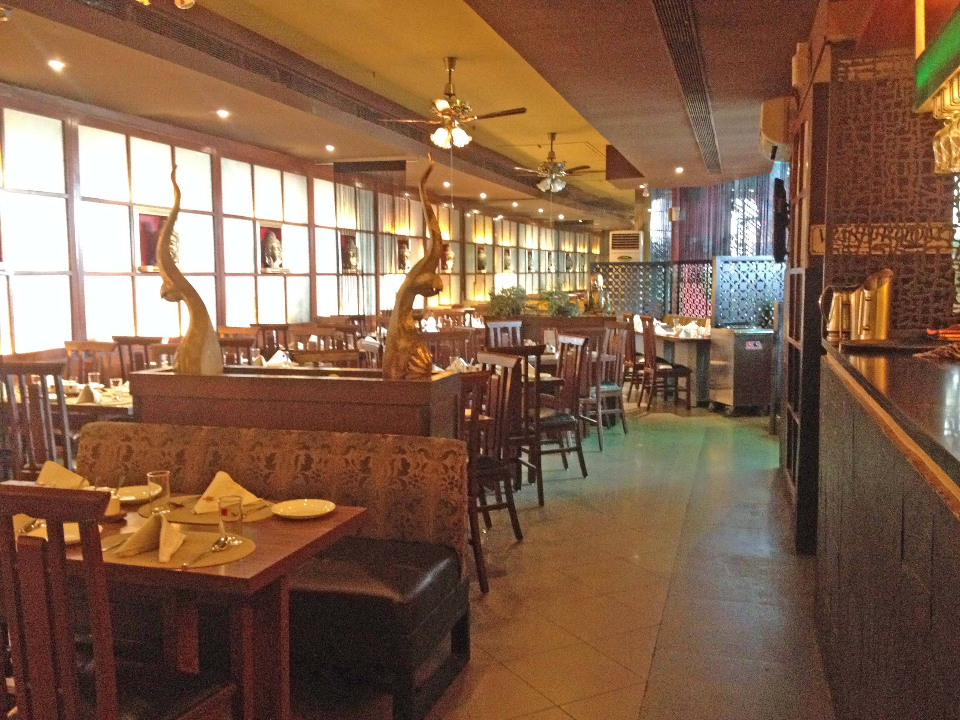 Berco's - If You Love Chinese, Central Plaza Mall, Golf Course Road ...