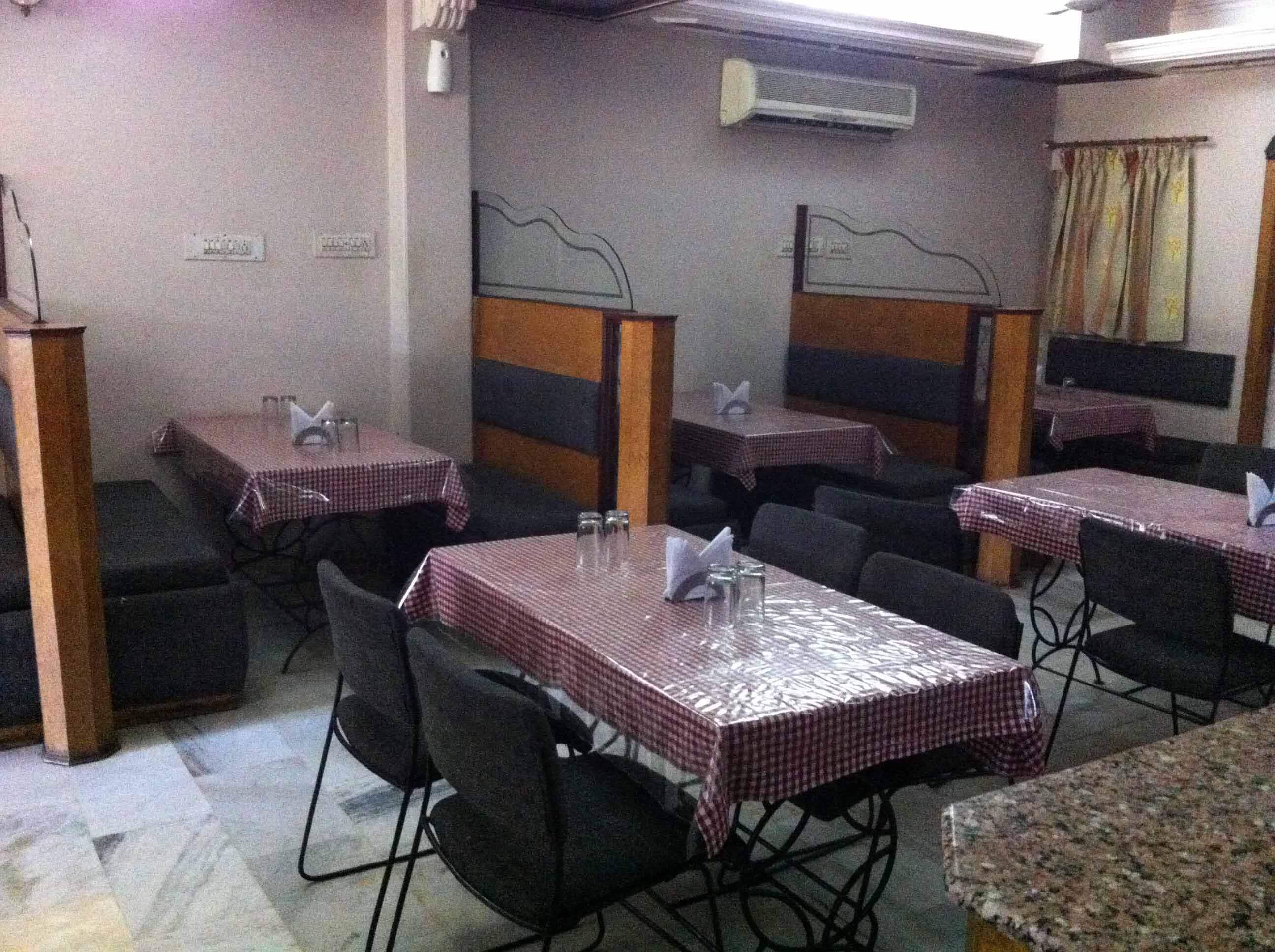 Chawla's Family Restaurant, Raja Park, Jaipur | Zomato