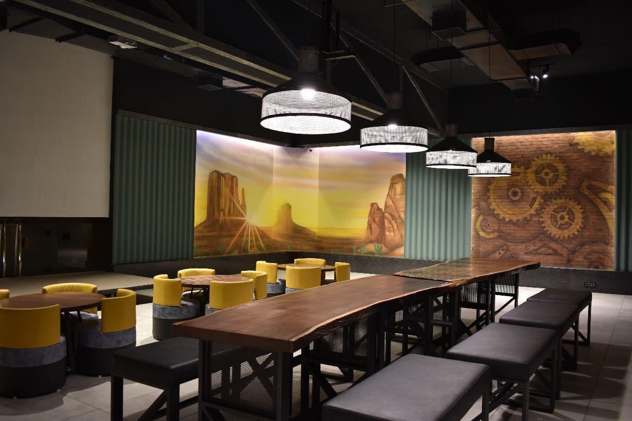 Go Bananas - Sayaji Hotel, Vijay Nagar, Indore | Zomato