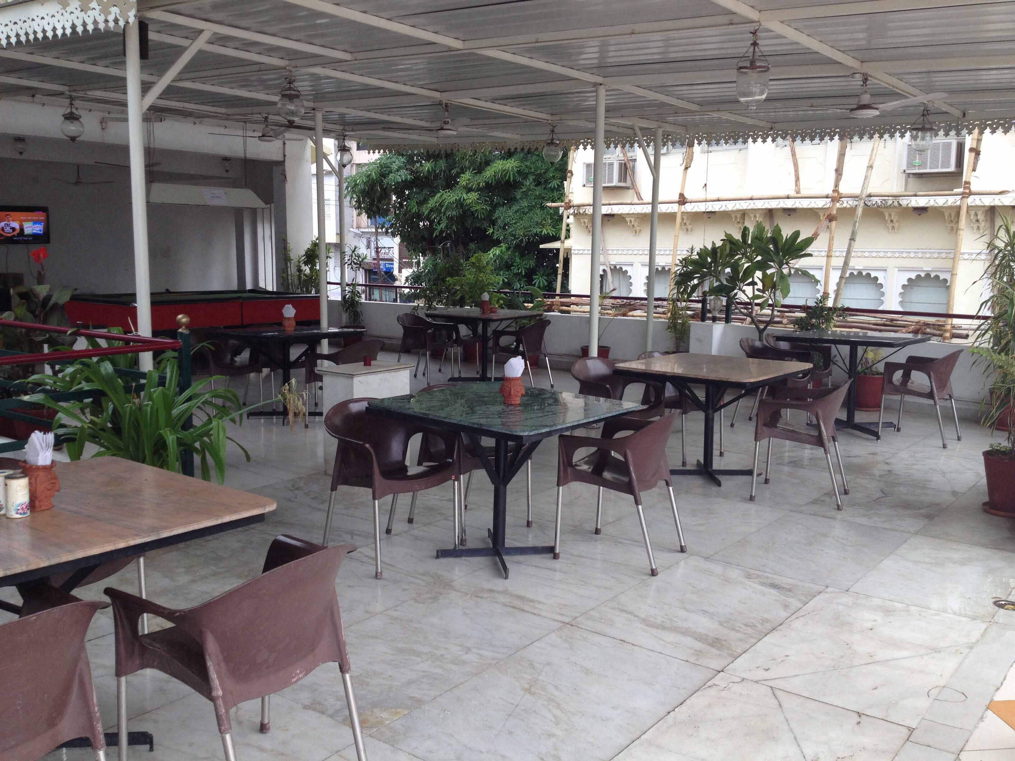 Natural View Restaurant, Chandpole, Udaipur - Zomato