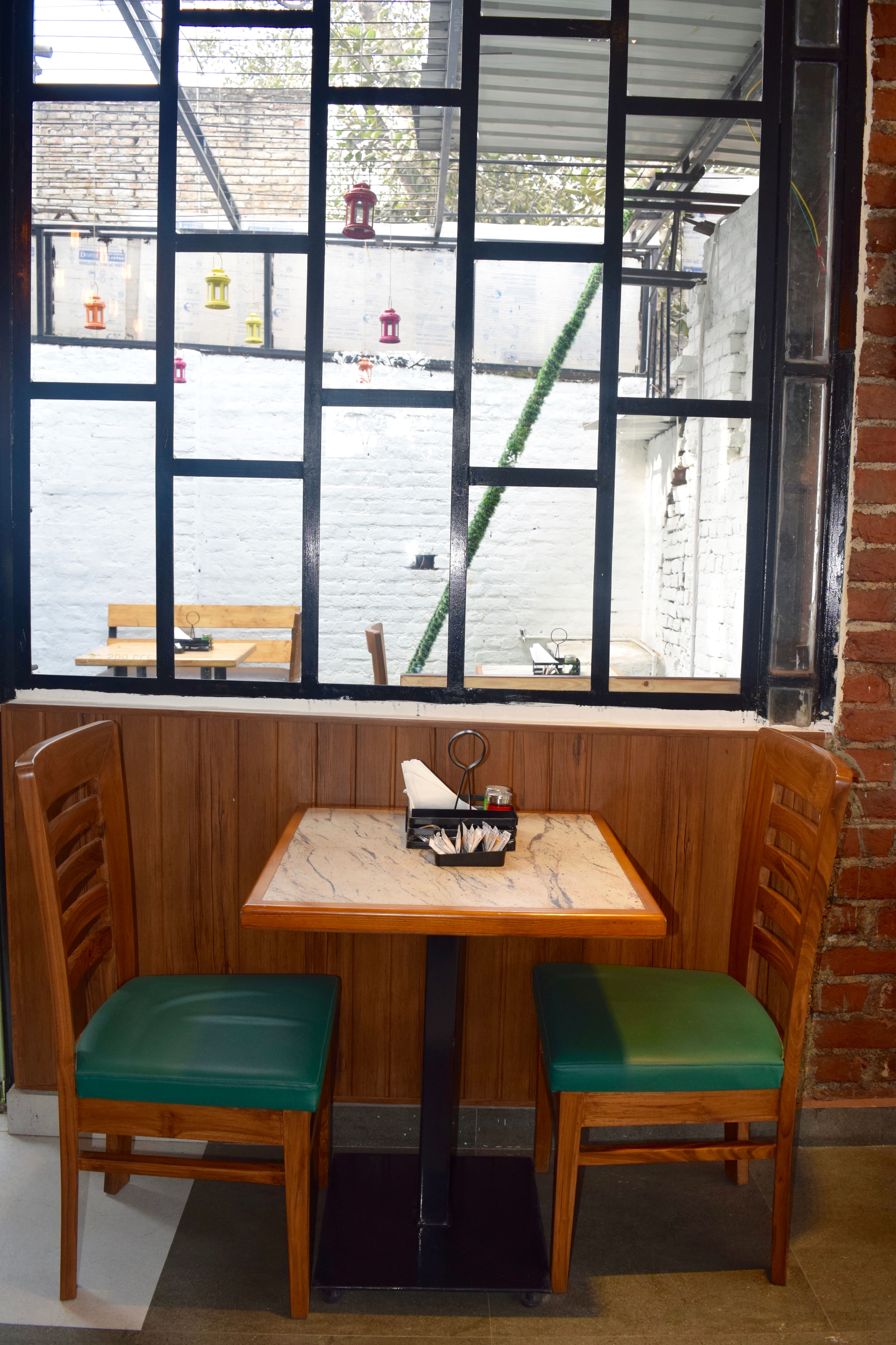 SOS Cafe, Munirka order online - Zomato