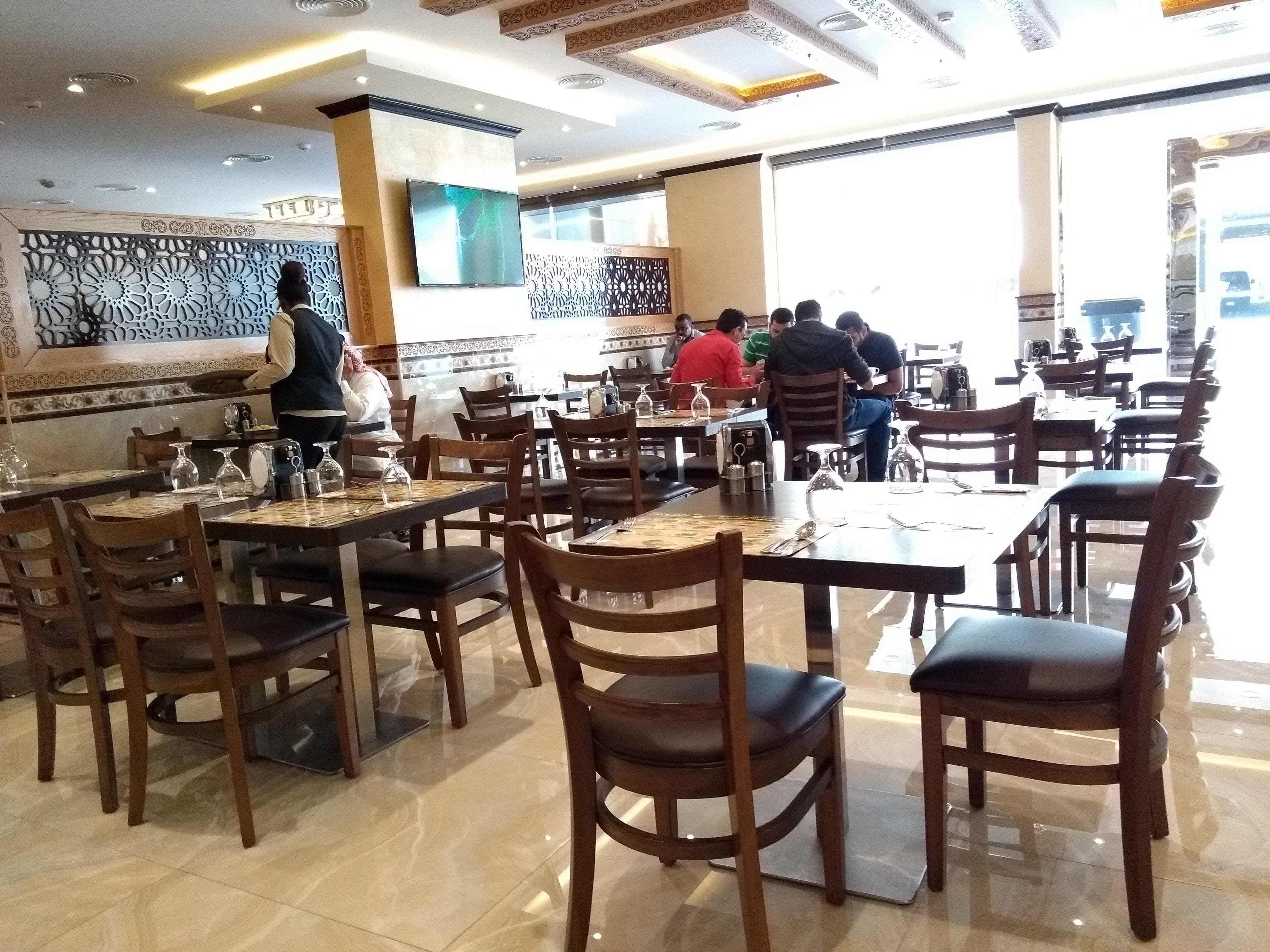 Bait Al Nadeg Mandi & Mazbi Restaurant, Hor Al Anz, Dubai | Zomato