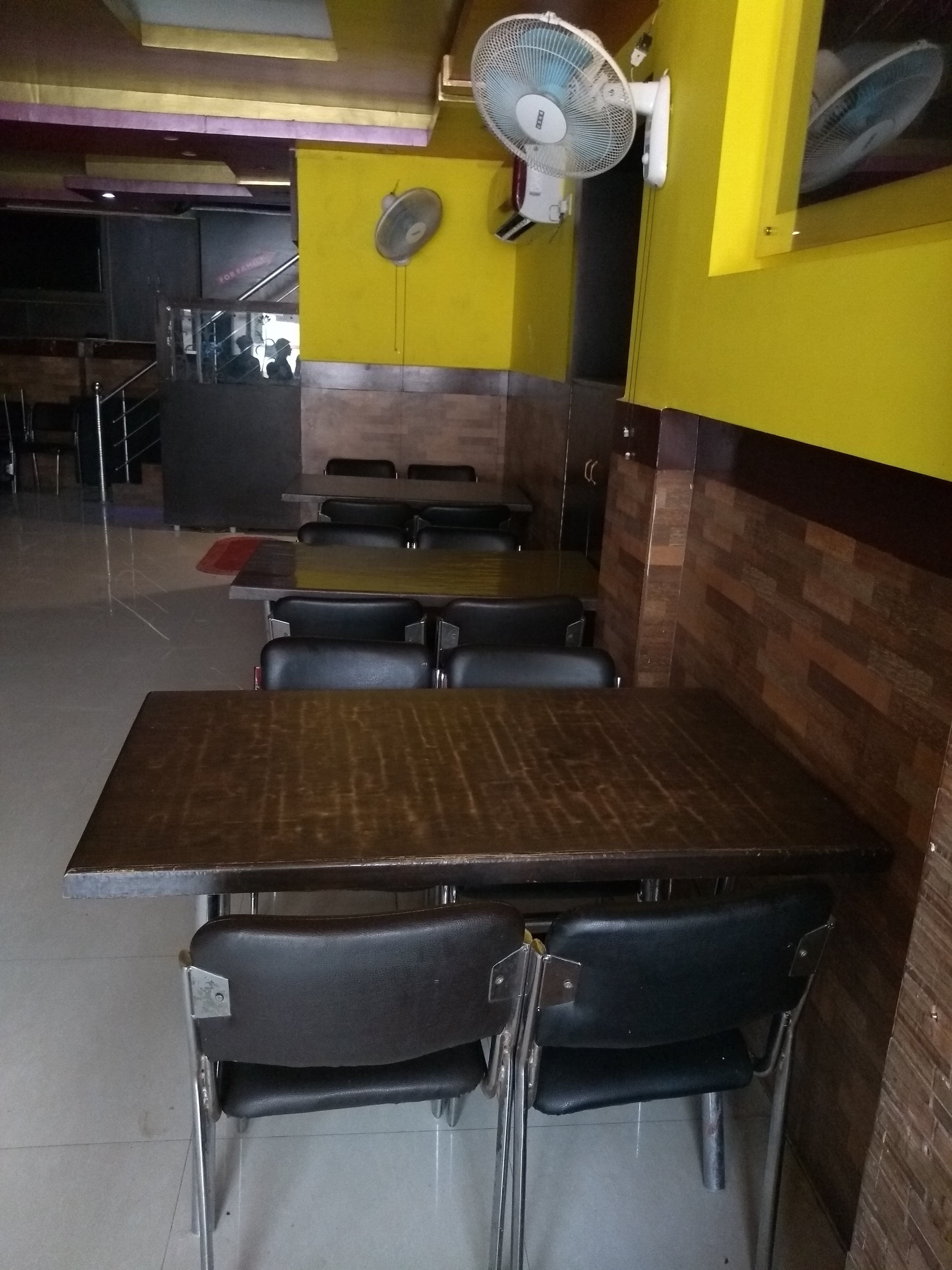 Raju Kitchen Restaurant, Civil Lines, Allahabad