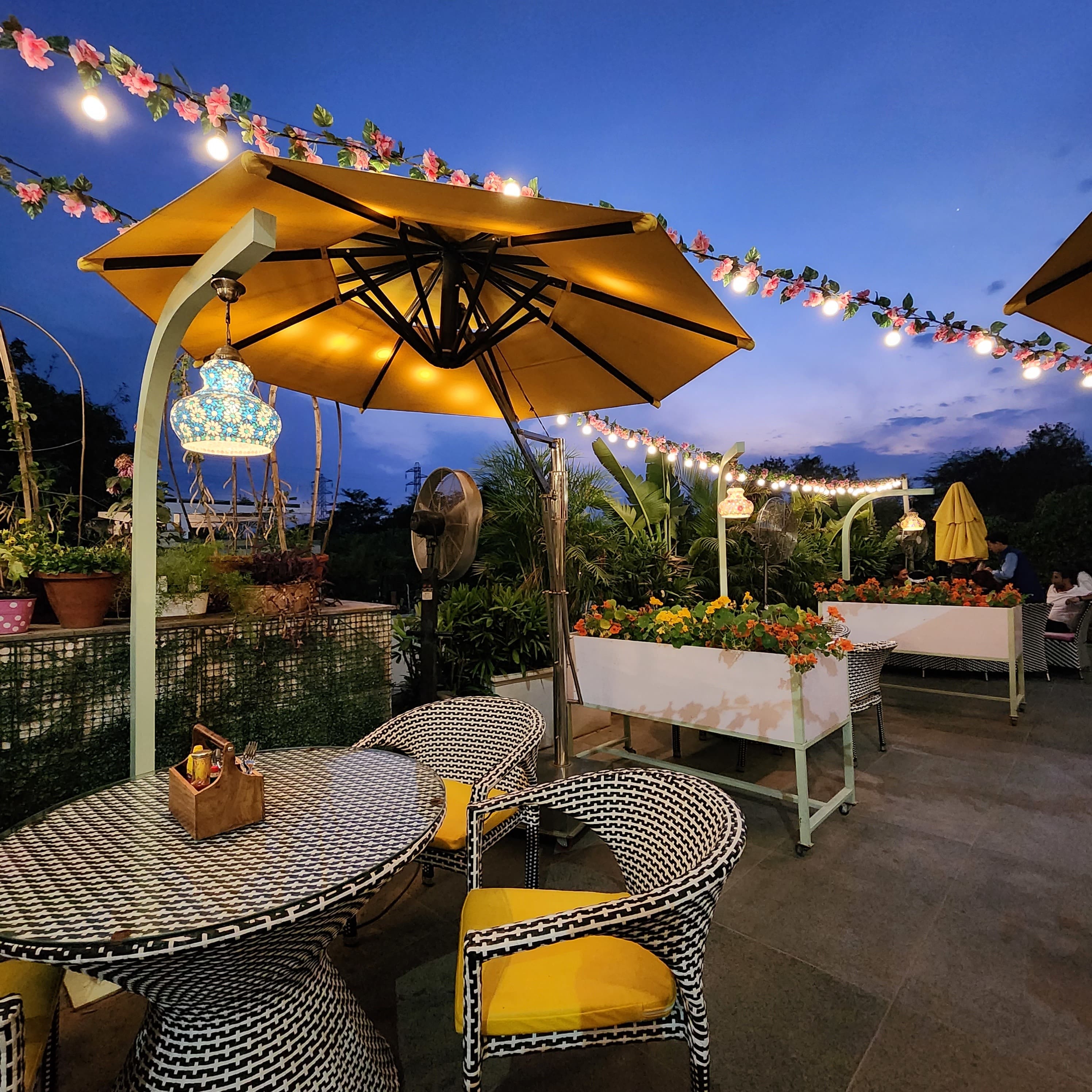 Book table and online reservation at Pizza Bay, Sector 83, Gurgaon