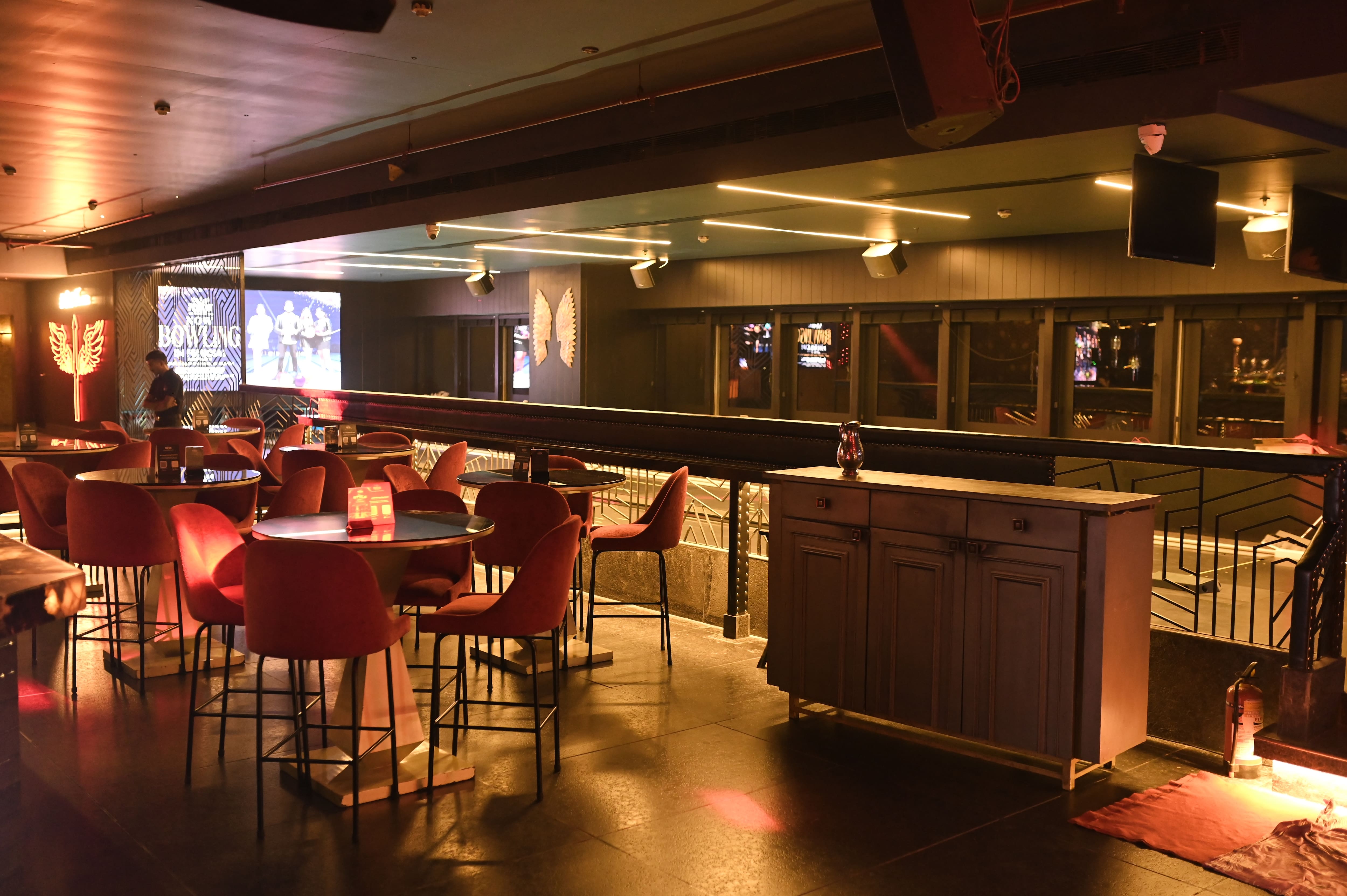 Club Fenicia, Sector 5, Salt Lake, Kolkata | Zomato