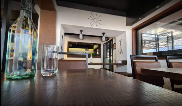 Mahaly Manthi Restaurant, Poothole, Thrissur | Zomato