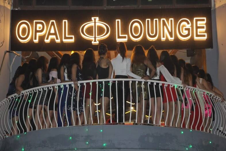 Opal Lounge Bar And Restaurant, Karanpur, Dehradun | Zomato