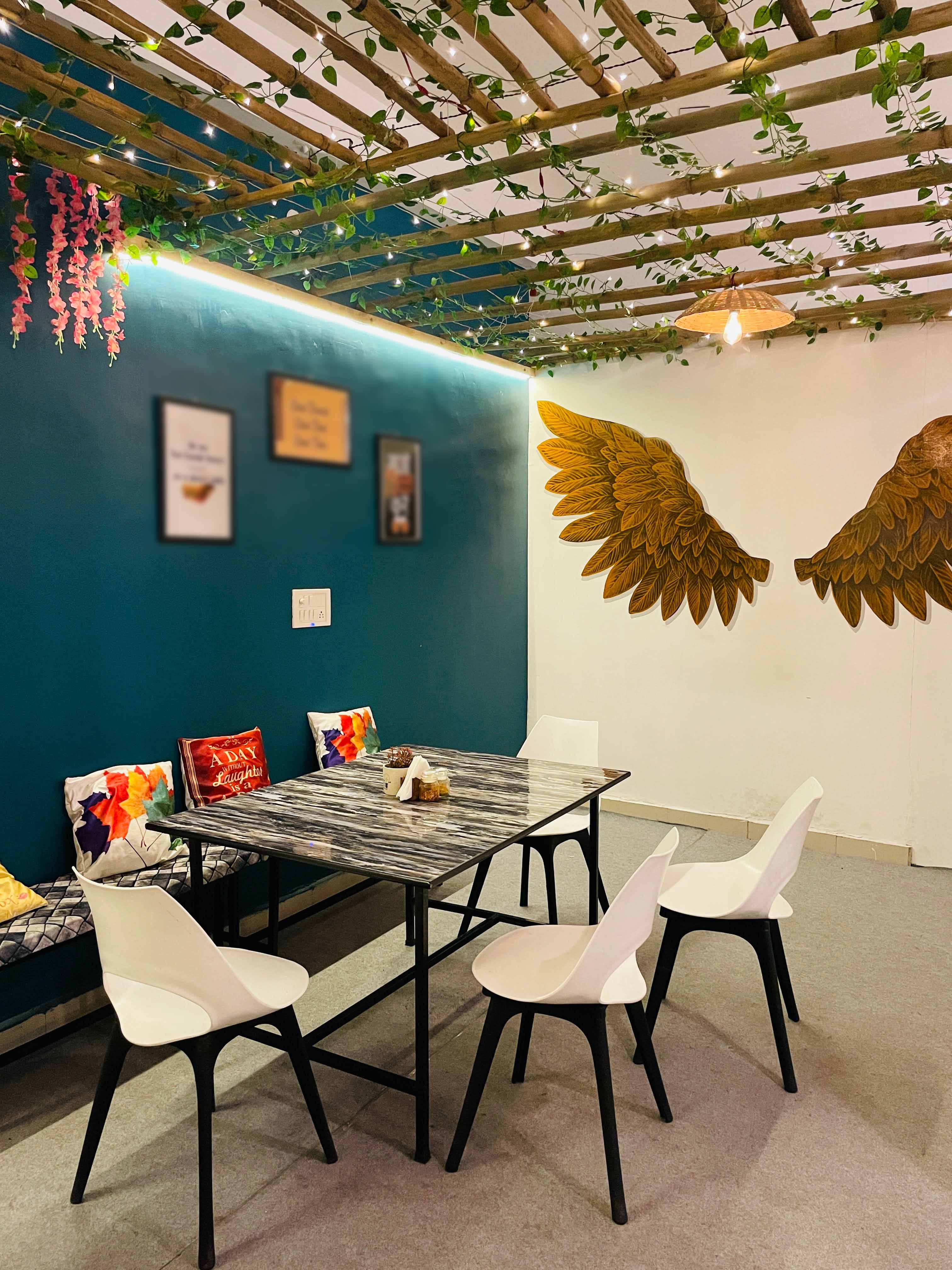 The Portside Cafe, Shastri Nagar, Meerut | Zomato