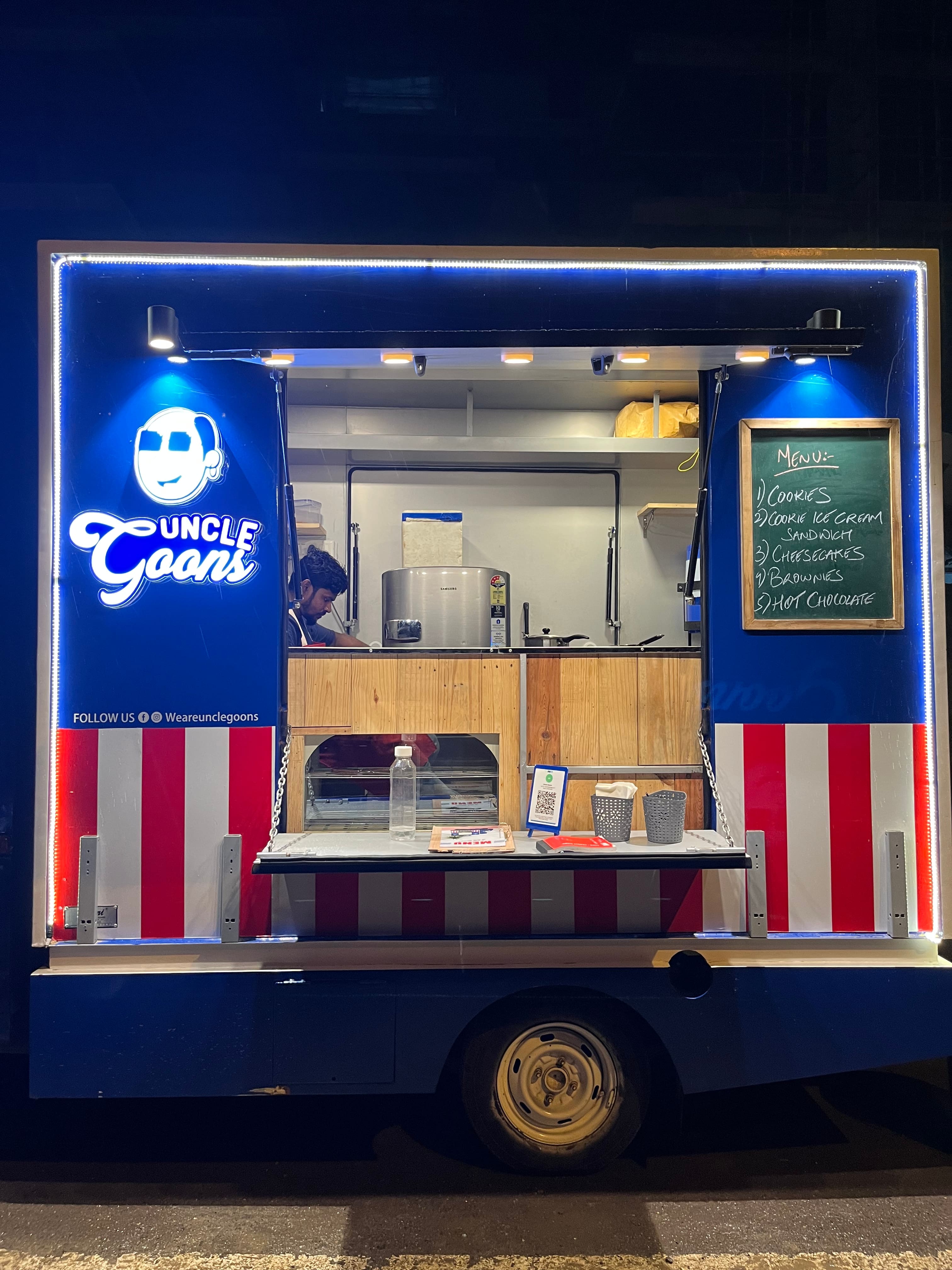 Uncle Goons, Vesu, Surat | Zomato