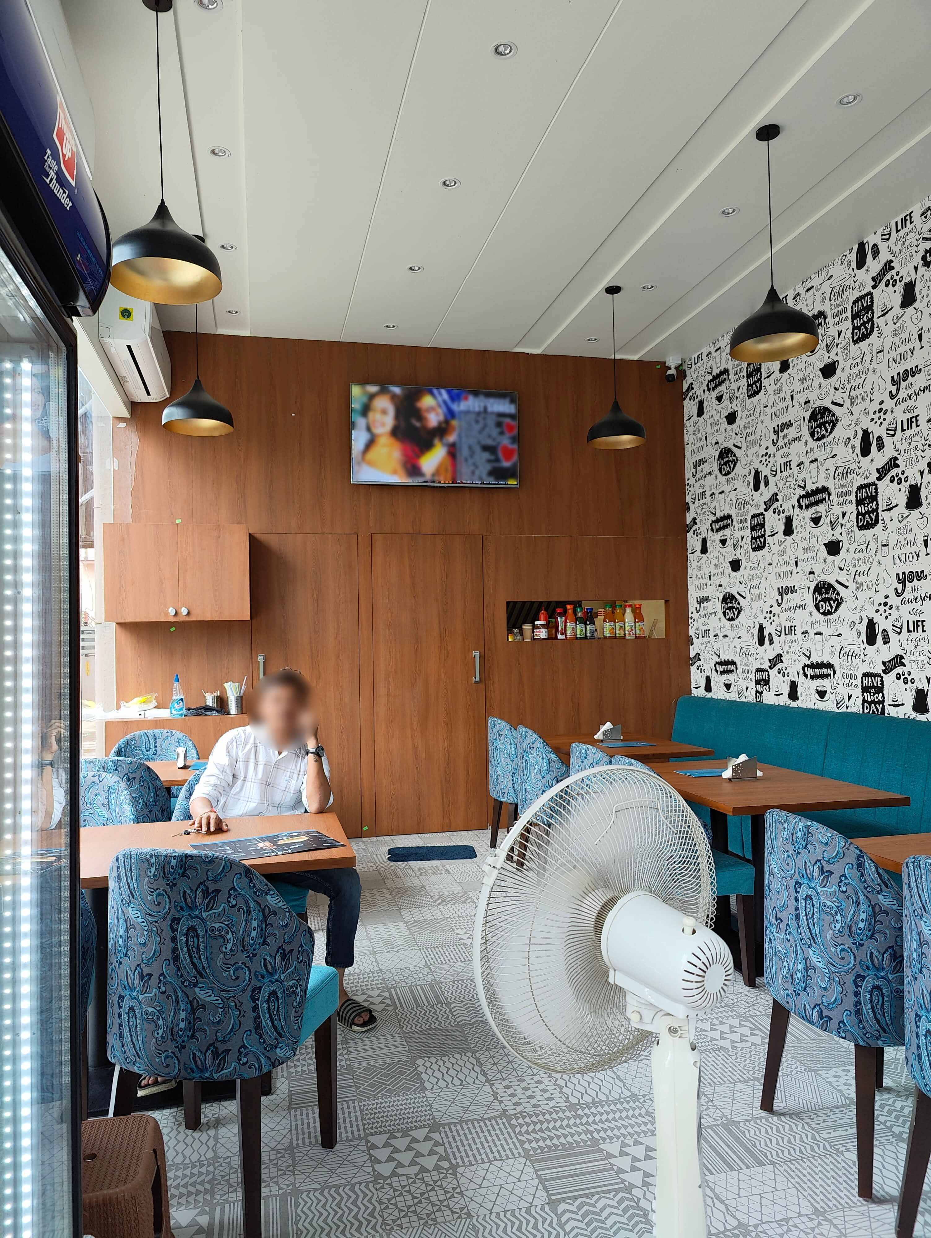 Onish Cafe, Chandkheda order online - Zomato