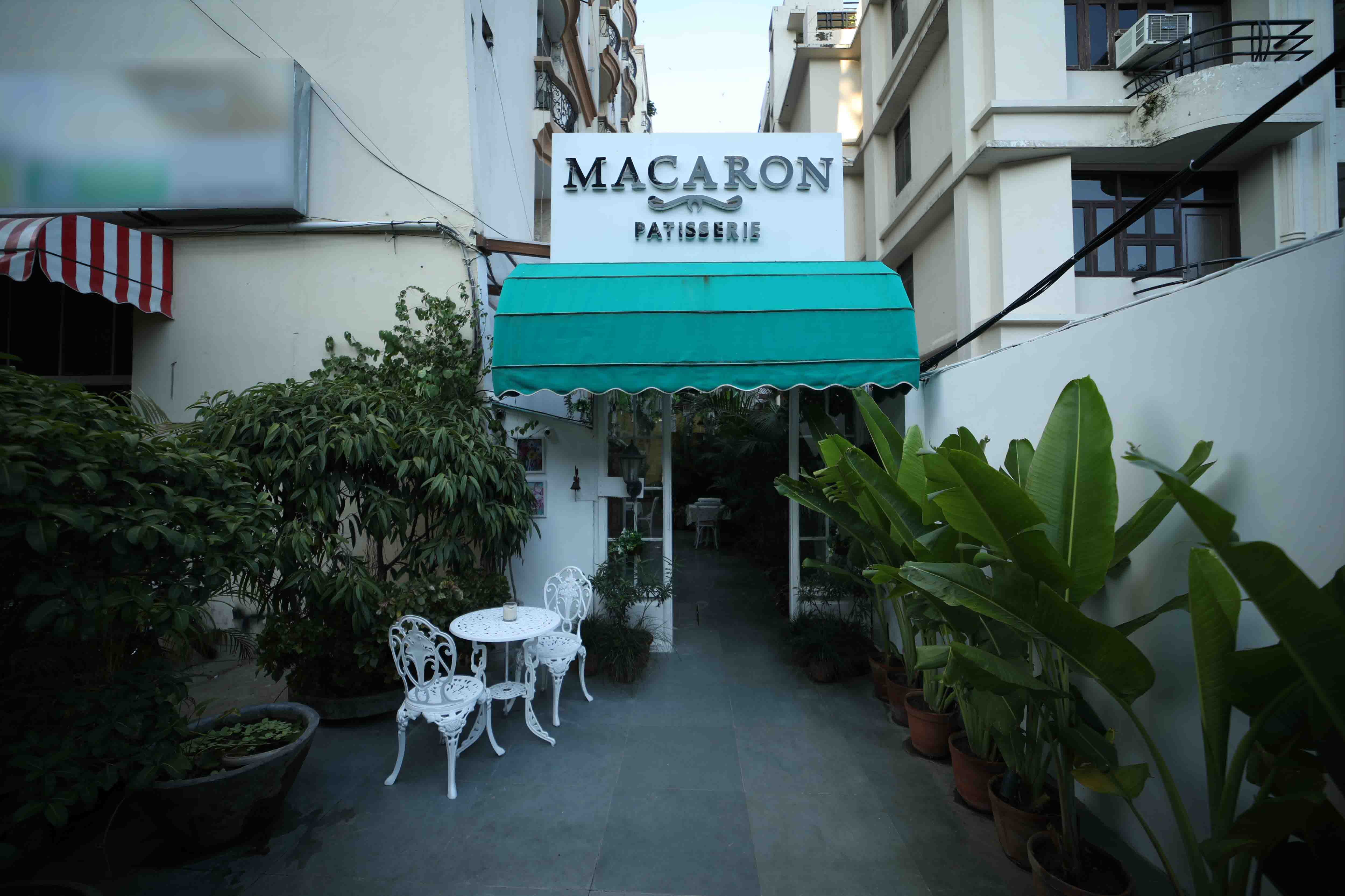 Photos of Macaron Patisserie, Pictures of Macaron Patisserie, Lucknow ...