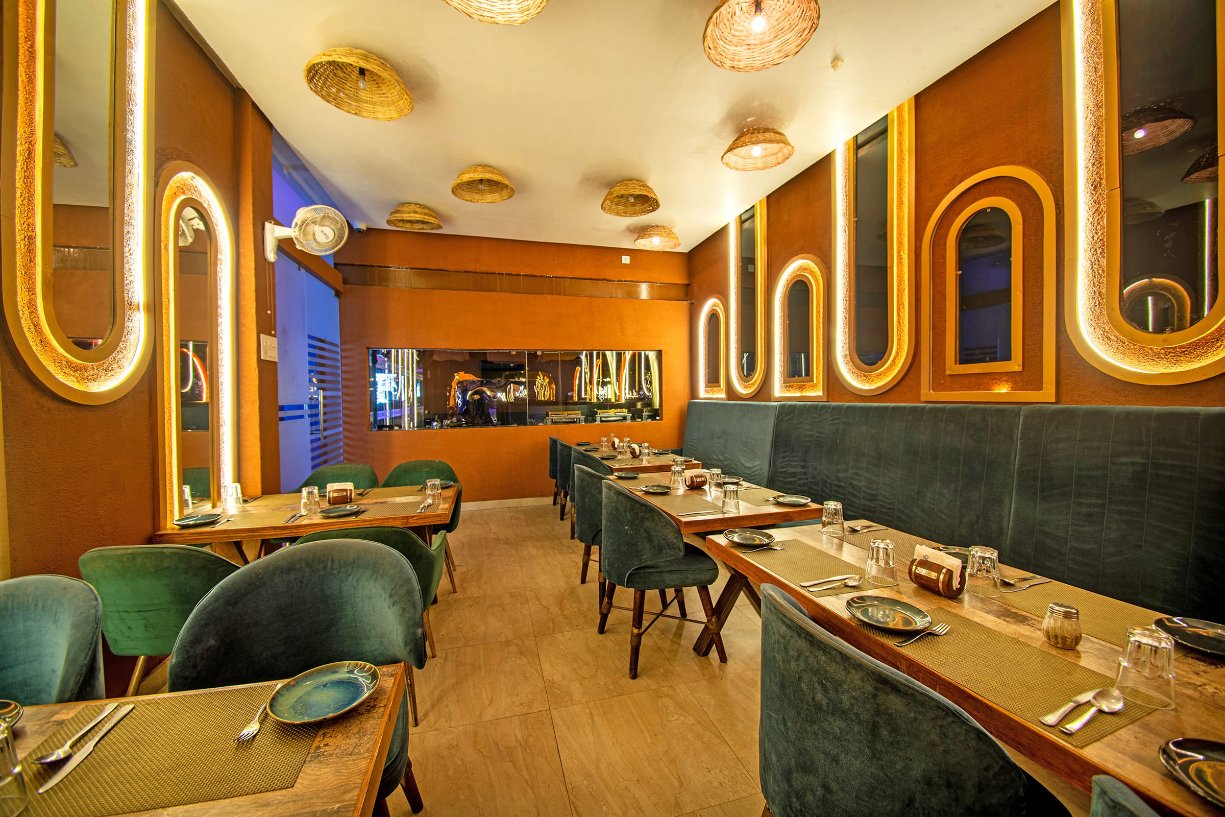 Book table and online reservation at Groove -Lounge, Bar & Rooftop ...