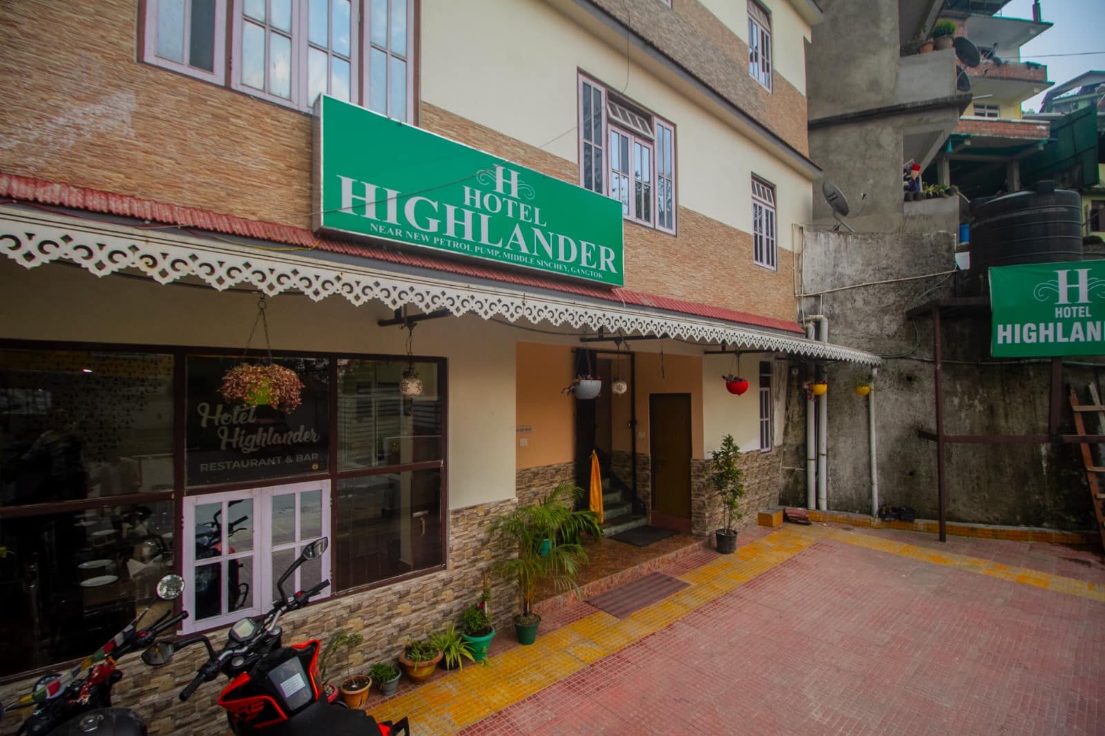 Hotel Highlander Restaurant, Arithang, Gangtok | Zomato