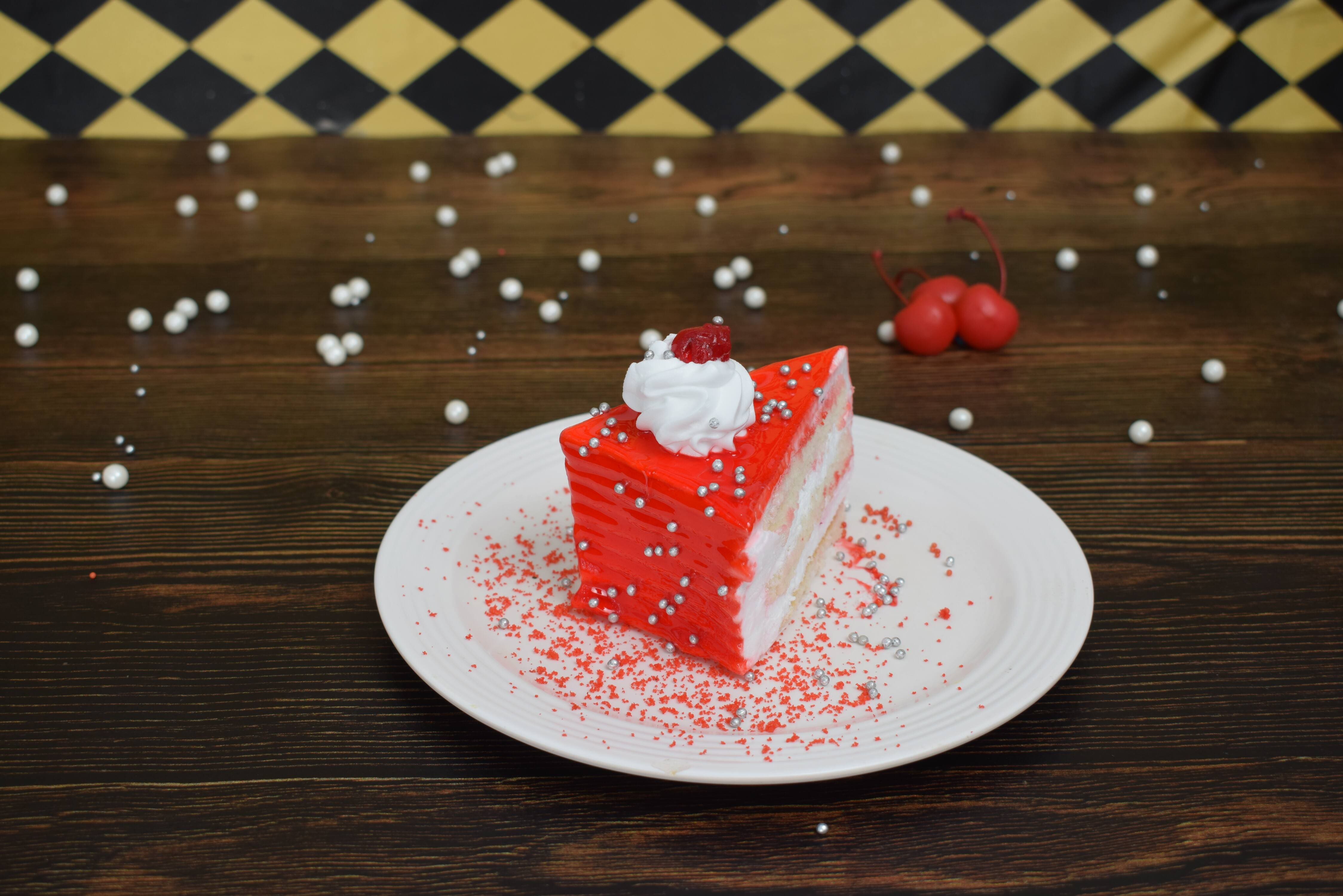 Mad Glad Bakery Sweets & Fast Food, Lal Chowk, Srinagar | Zomato