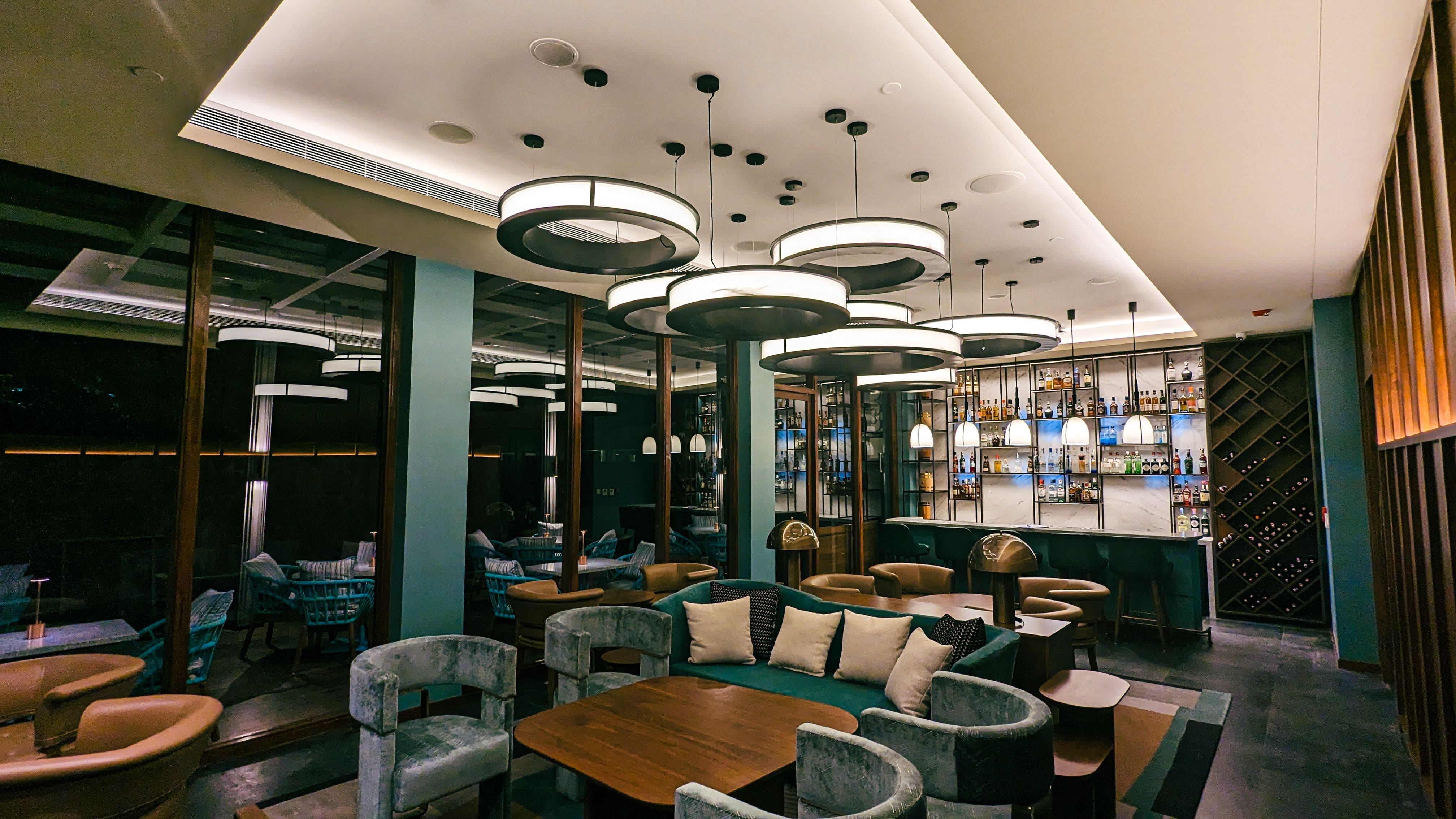 Hodd'S Cocktail Bar - Hyatt, Financial District, Hyderabad | Zomato