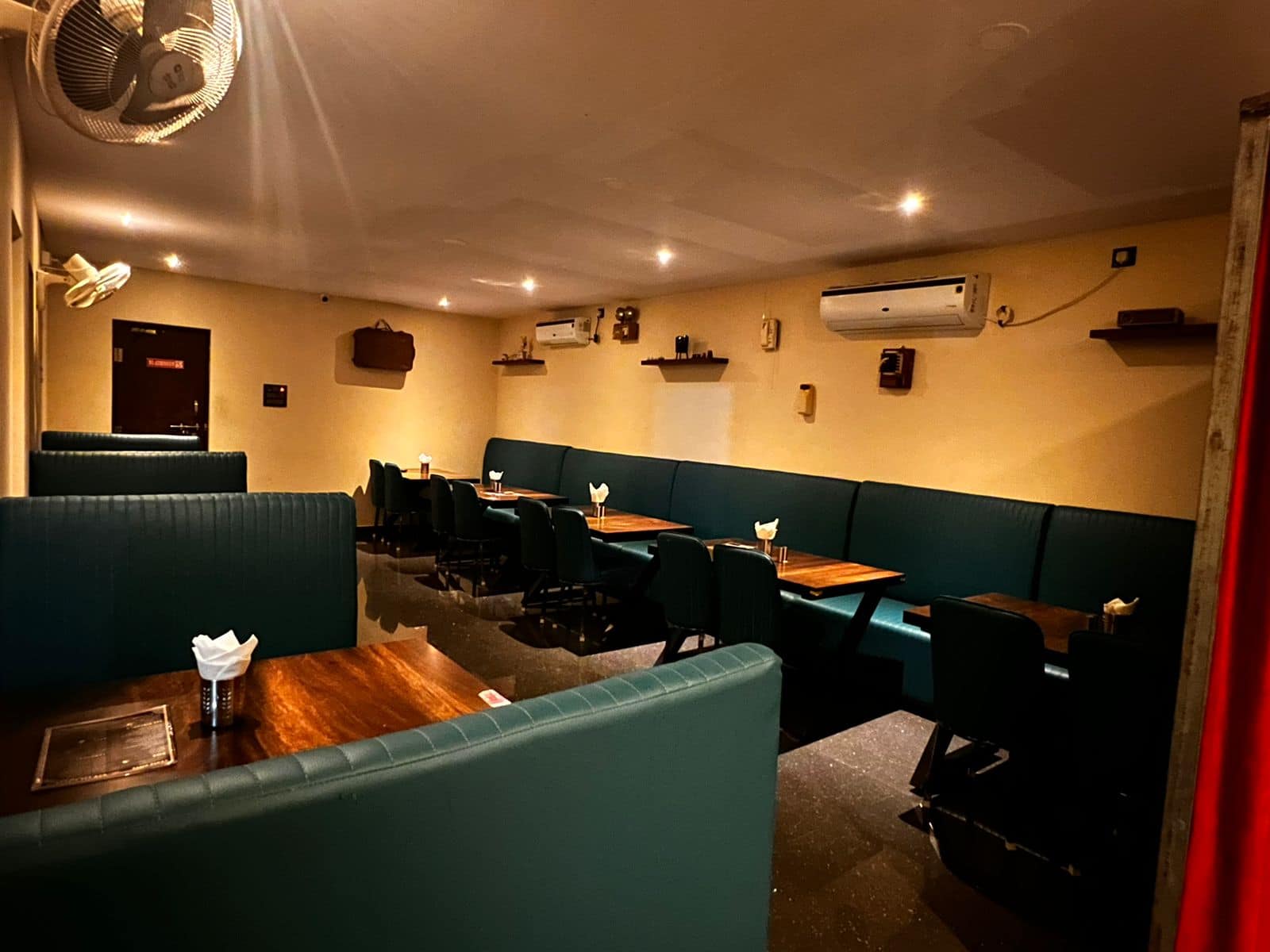 Kit-Kat Fast Foods, Chirala Locality order online - Zomato